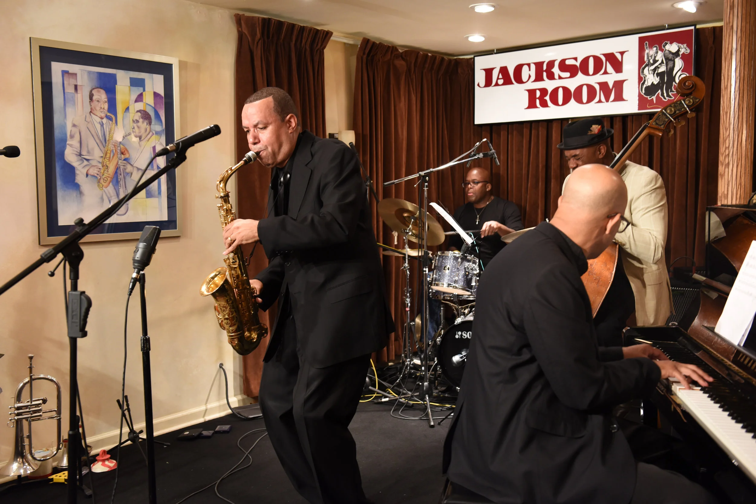 GALLERY — Ed Jackson