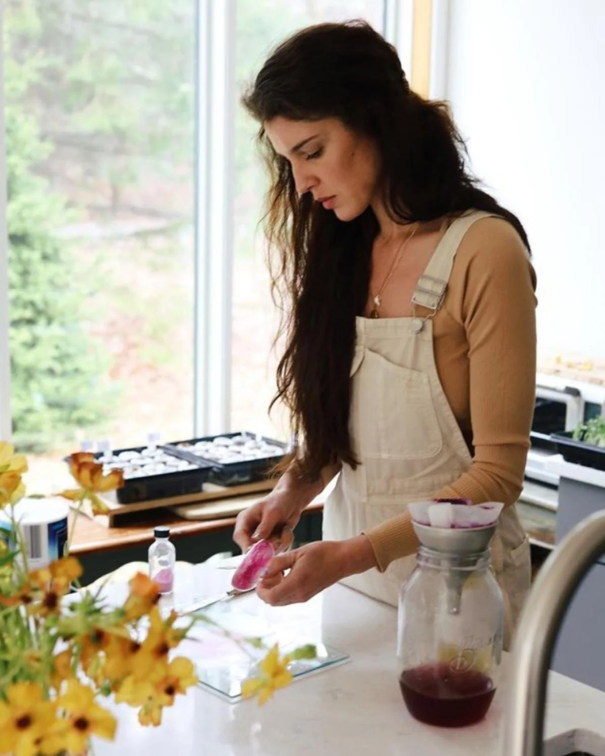 The Benefits of Natural Dyes in Fashion + 4 You Can Try at Home ...