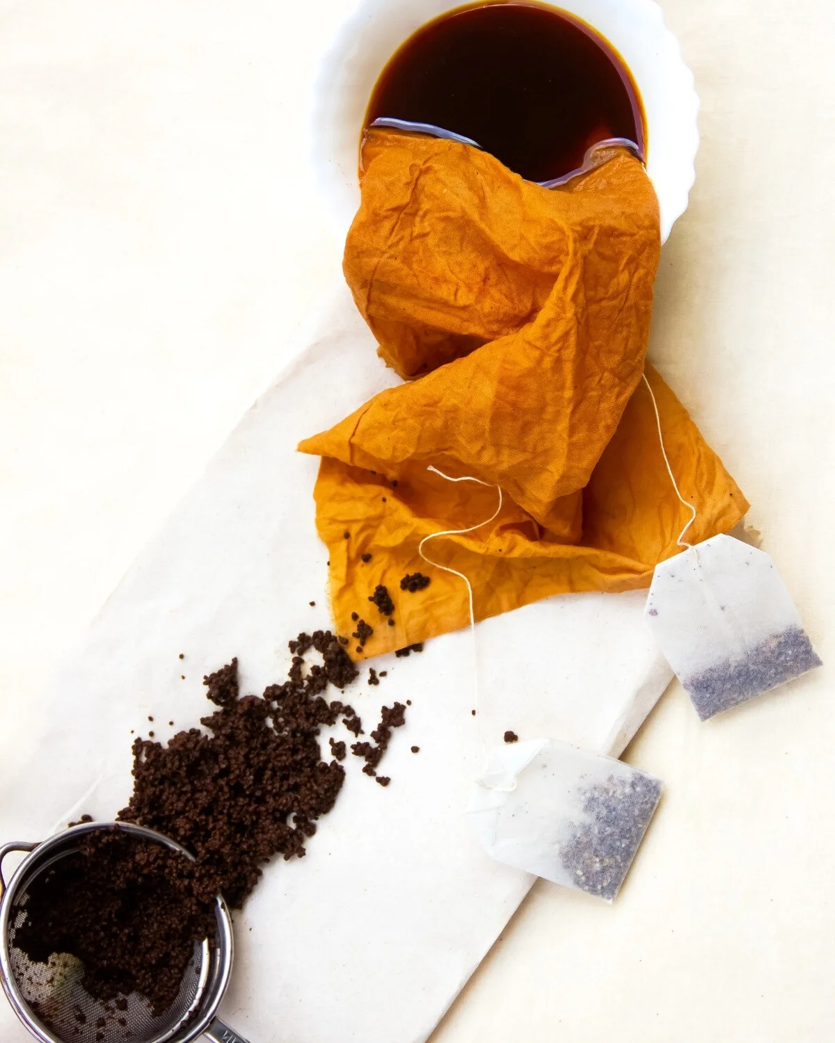 The Benefits of Natural Dyes in Fashion + 4 You Can Try at Home ...