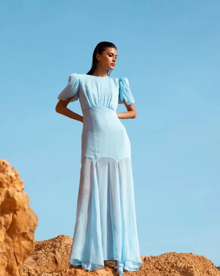 5 Alternative Fashion Businesses That Don’t Produce New Clothes ...