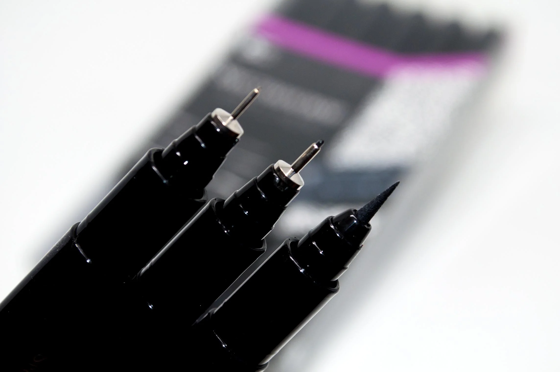 Spectrum Noir Artliners — The Art Gear Guide