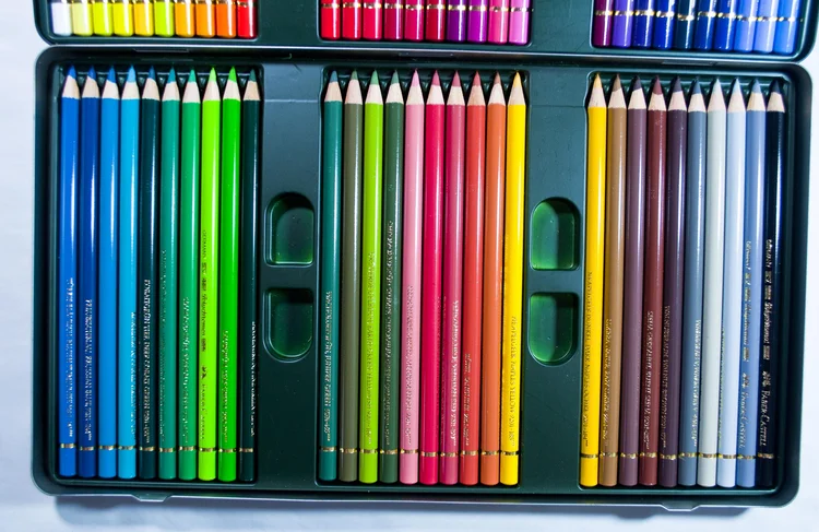 Faber Castell Polychromos 60 Set Christmas Giveaway — The Art Gear Guide