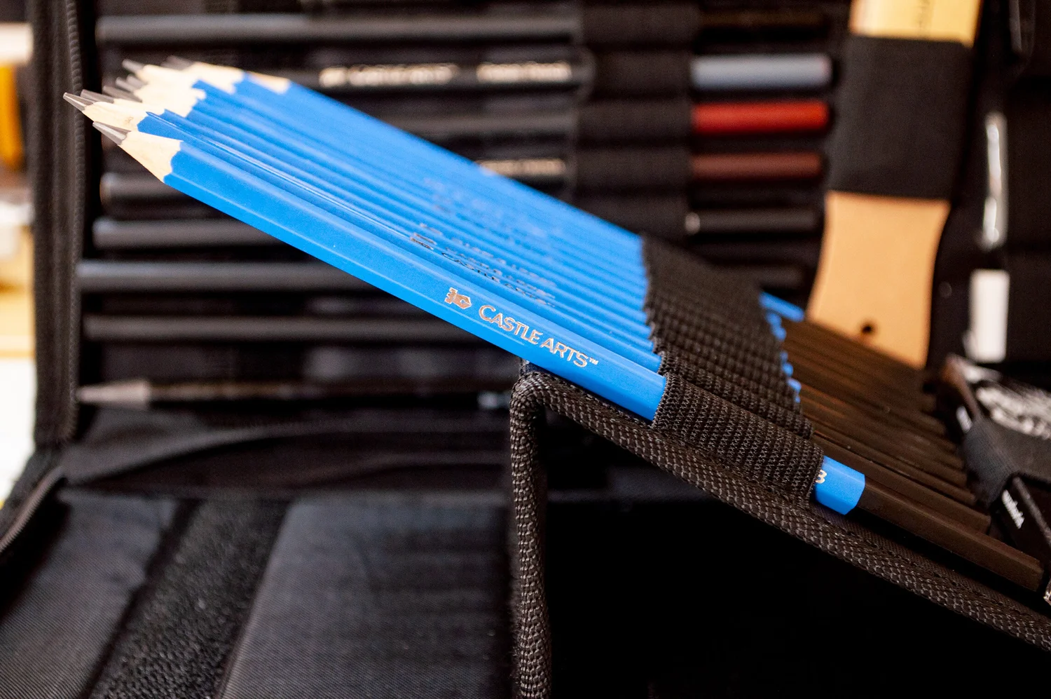 Review Of The Castle Art 40 Piece Drawing Set — The Art Gear Guide