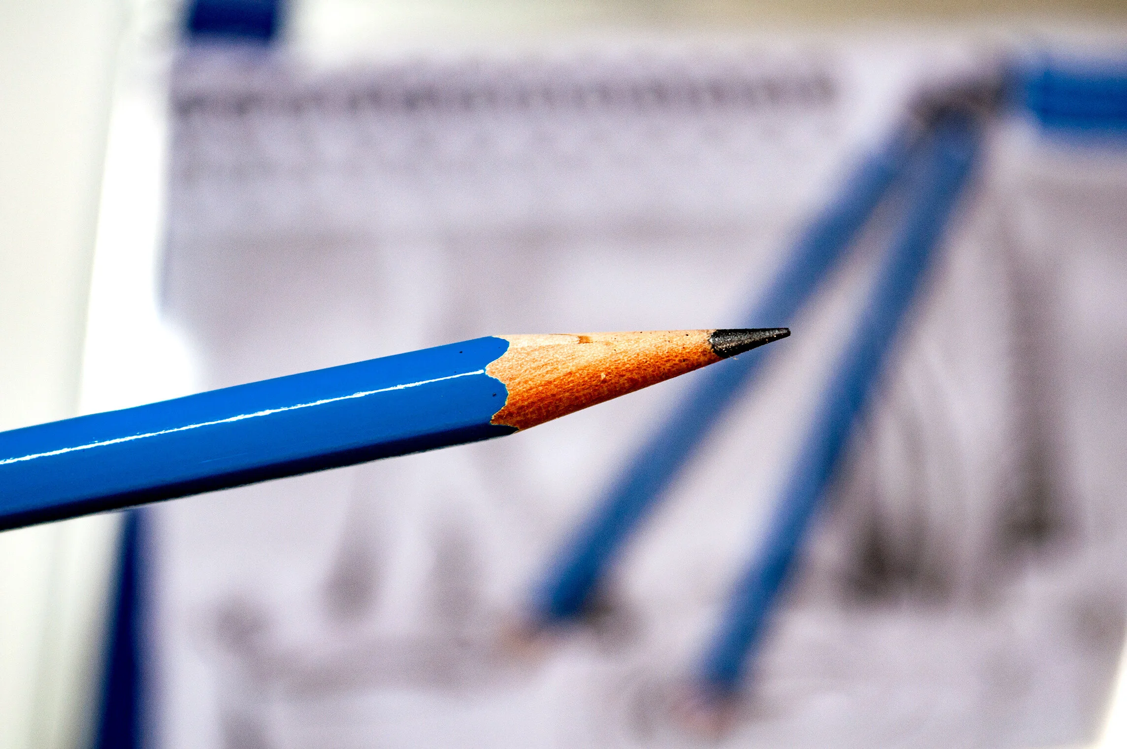 Staedtler Mars Lumograph & Mars Lumograph Black Pencils Review — The Art Gear Guide