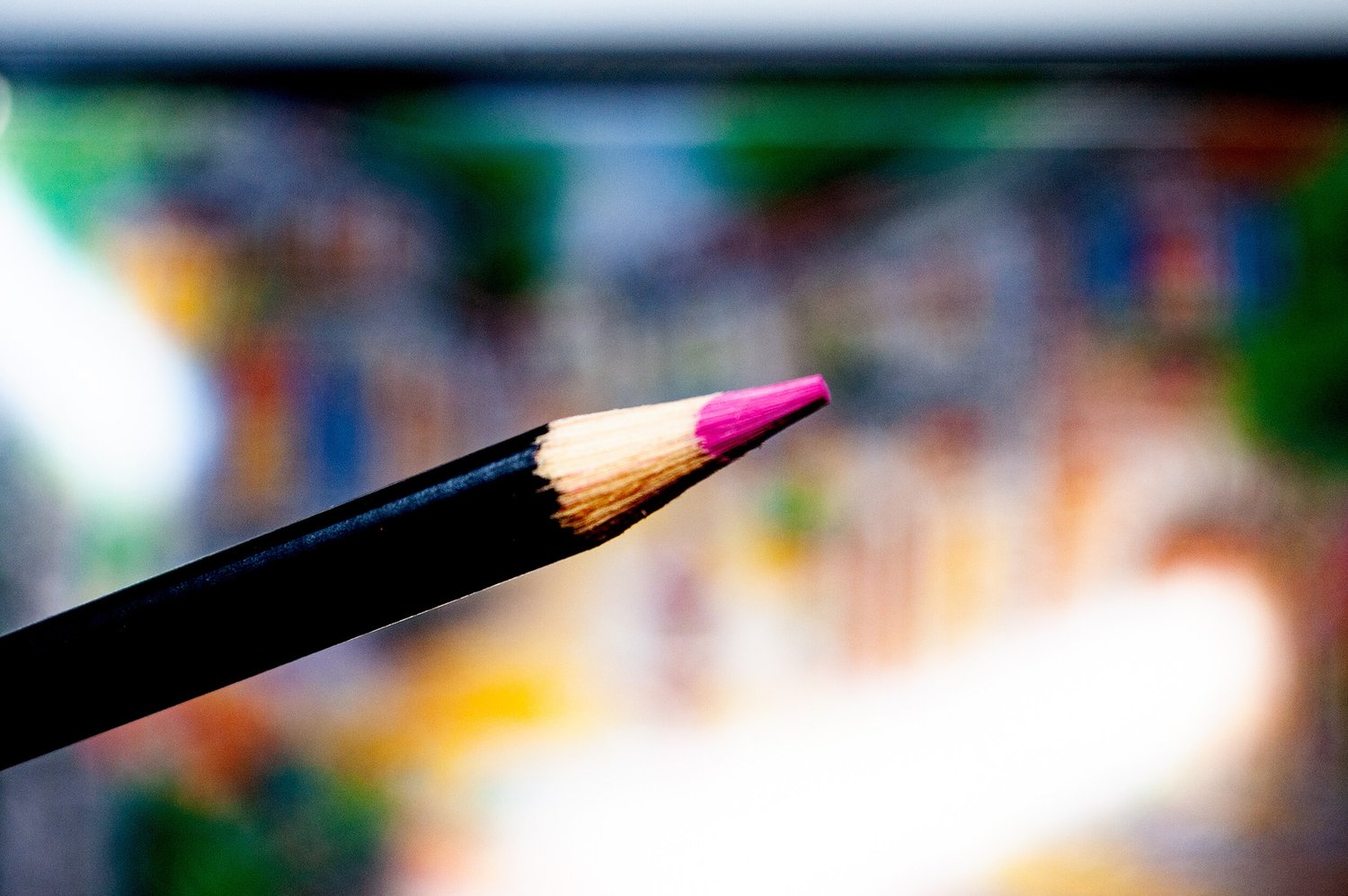 Crayola Signature Blend and Shade Colored Pencils — The Art Gear Guide