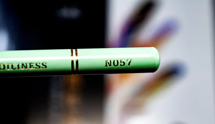Nyoni Chinese Budget Colored Pencils — The Art Gear Guide