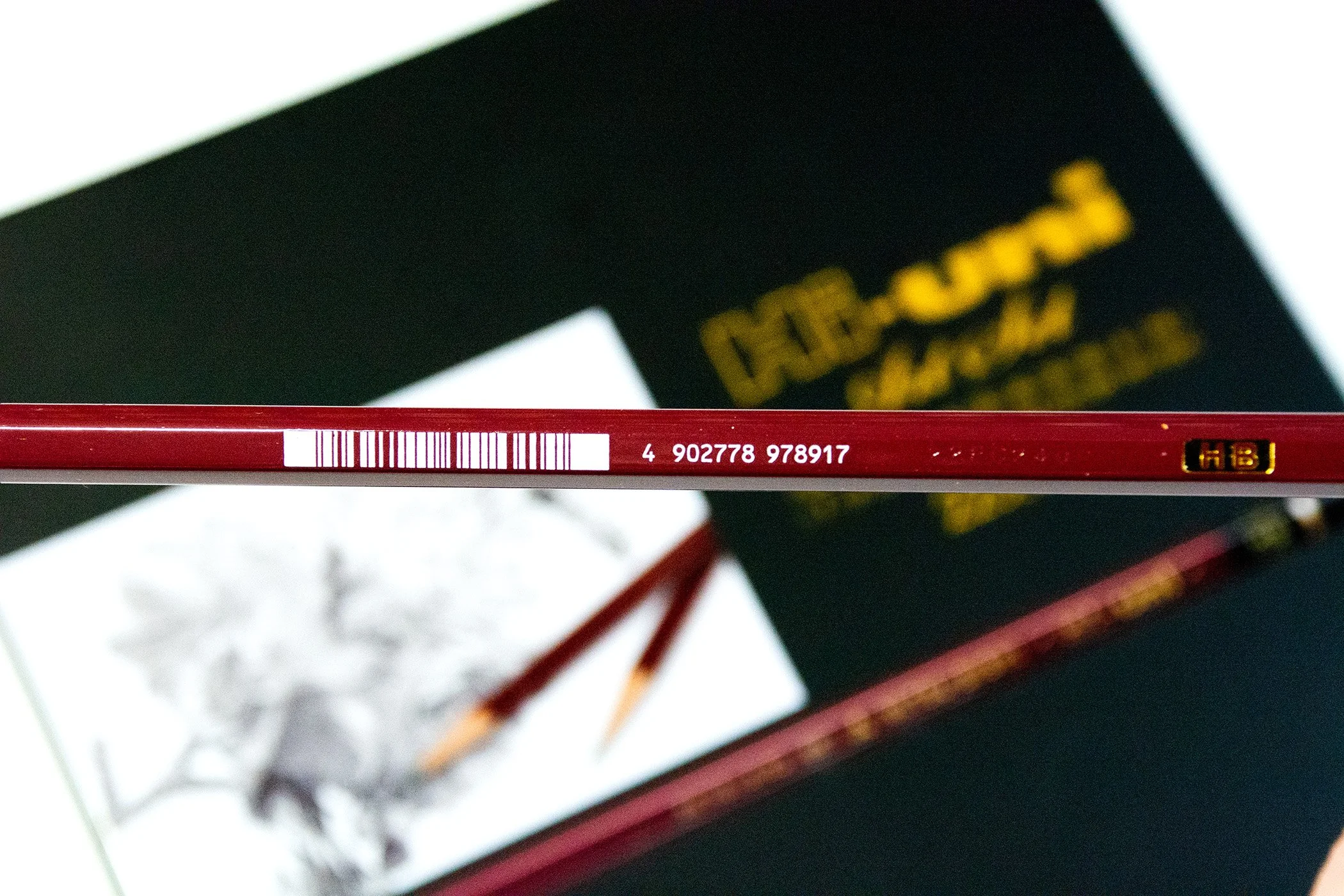Mitsubishi Hi Uni Graphite Pencil Review | Review Of Japanese Graphite ...