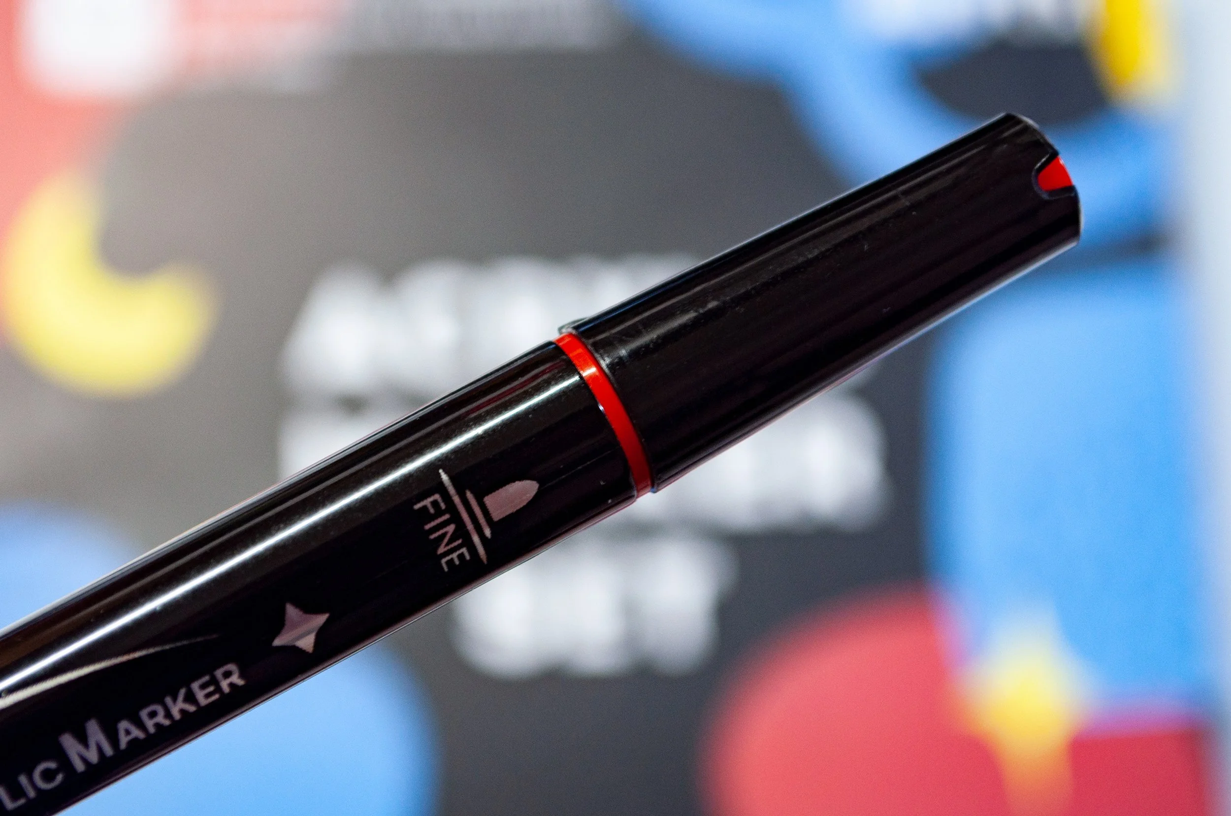 Review Of The Arrtx Acrylic Marker Pens And Metallic Acrylic Marker ...