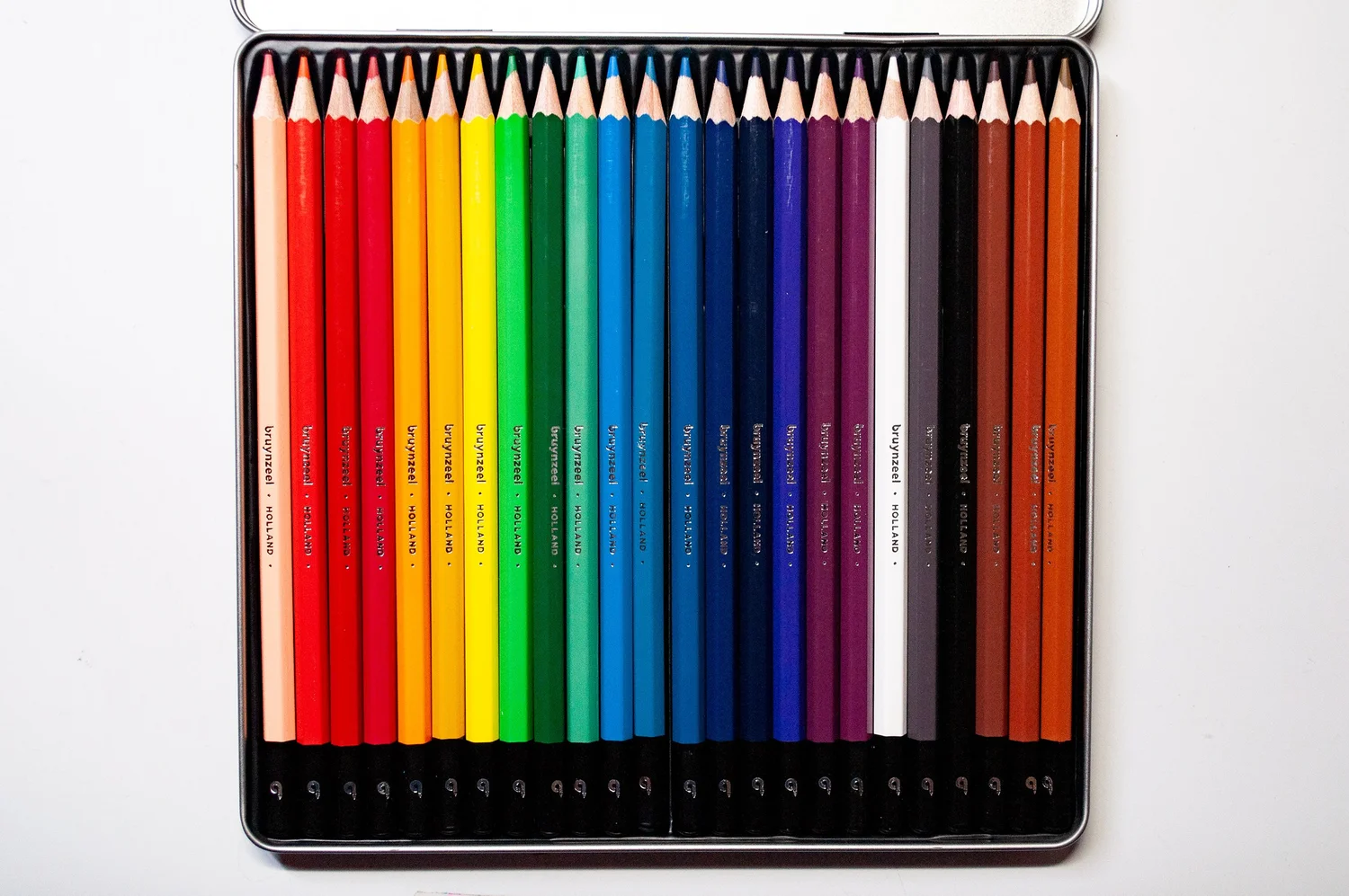 Review of Bruynzeel Colored Pencils | Bruynzeel Pink And Blue Set Of ...