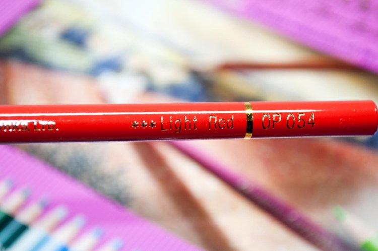 The Best Top 5 Artist Quality Colored Pencils — The Art Gear Guide