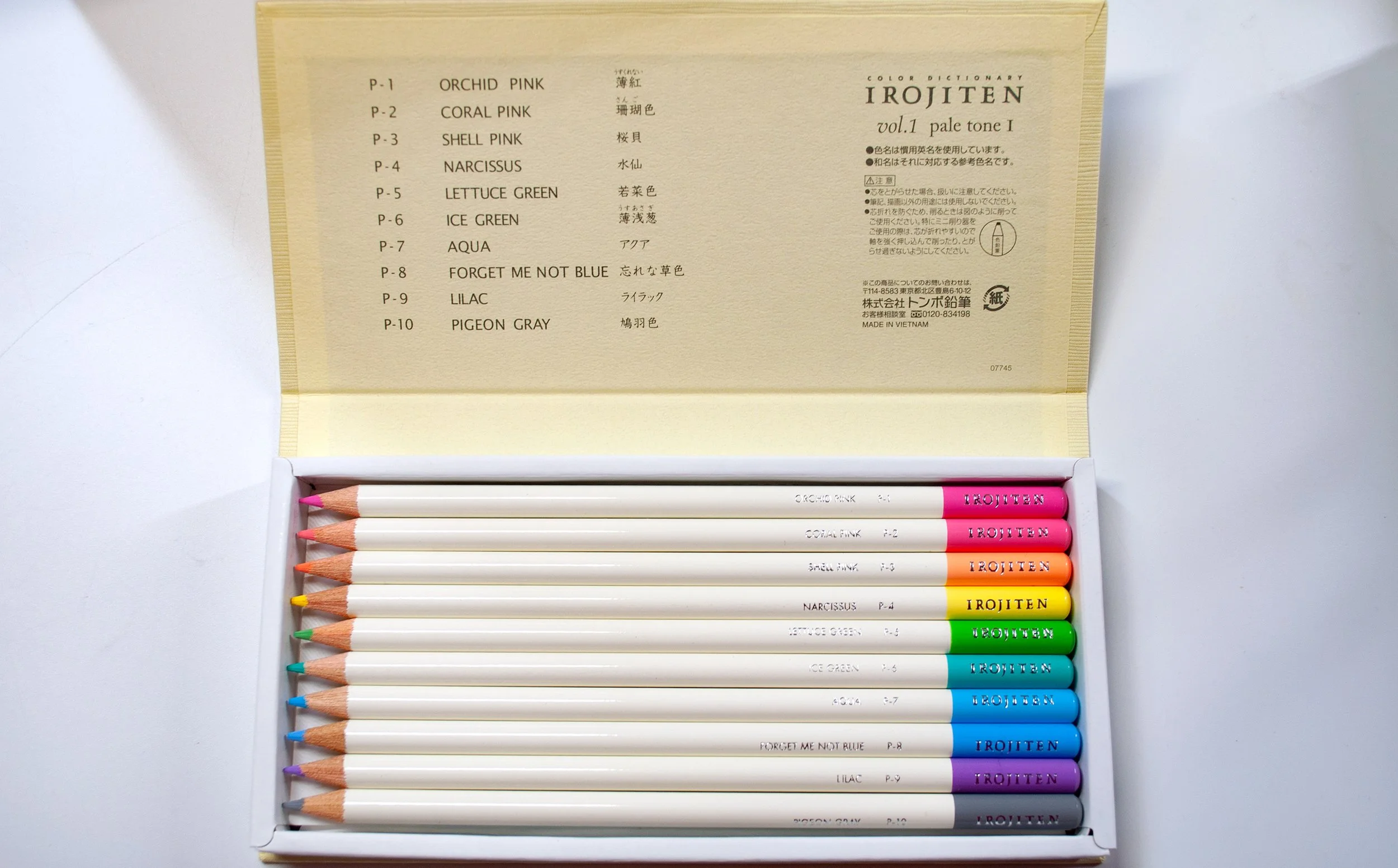 Tombow Irojiten Color Dictionary Review | Tombow Irojiten Colored ...