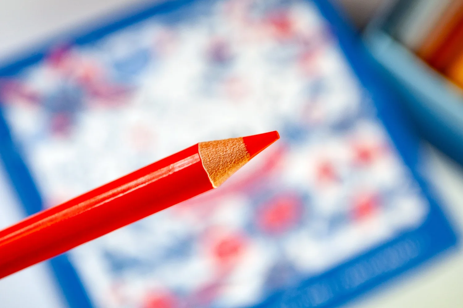 Arrtx Colored Pencils Review — The Art Gear Guide