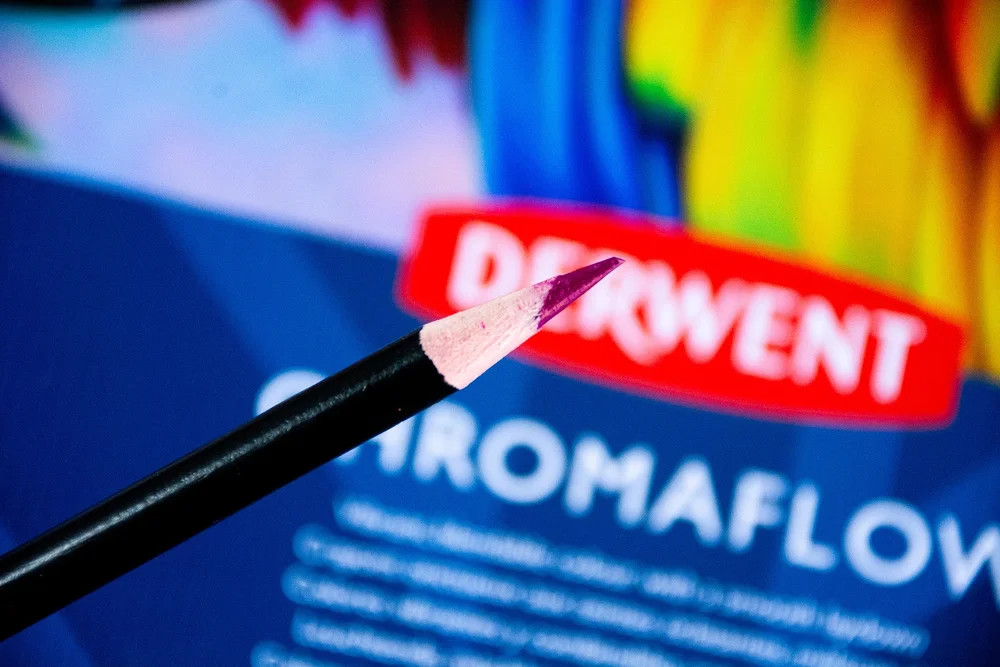 Derwent Chromaflow and Derwent ColourSoft Comparison — The Art Gear Guide