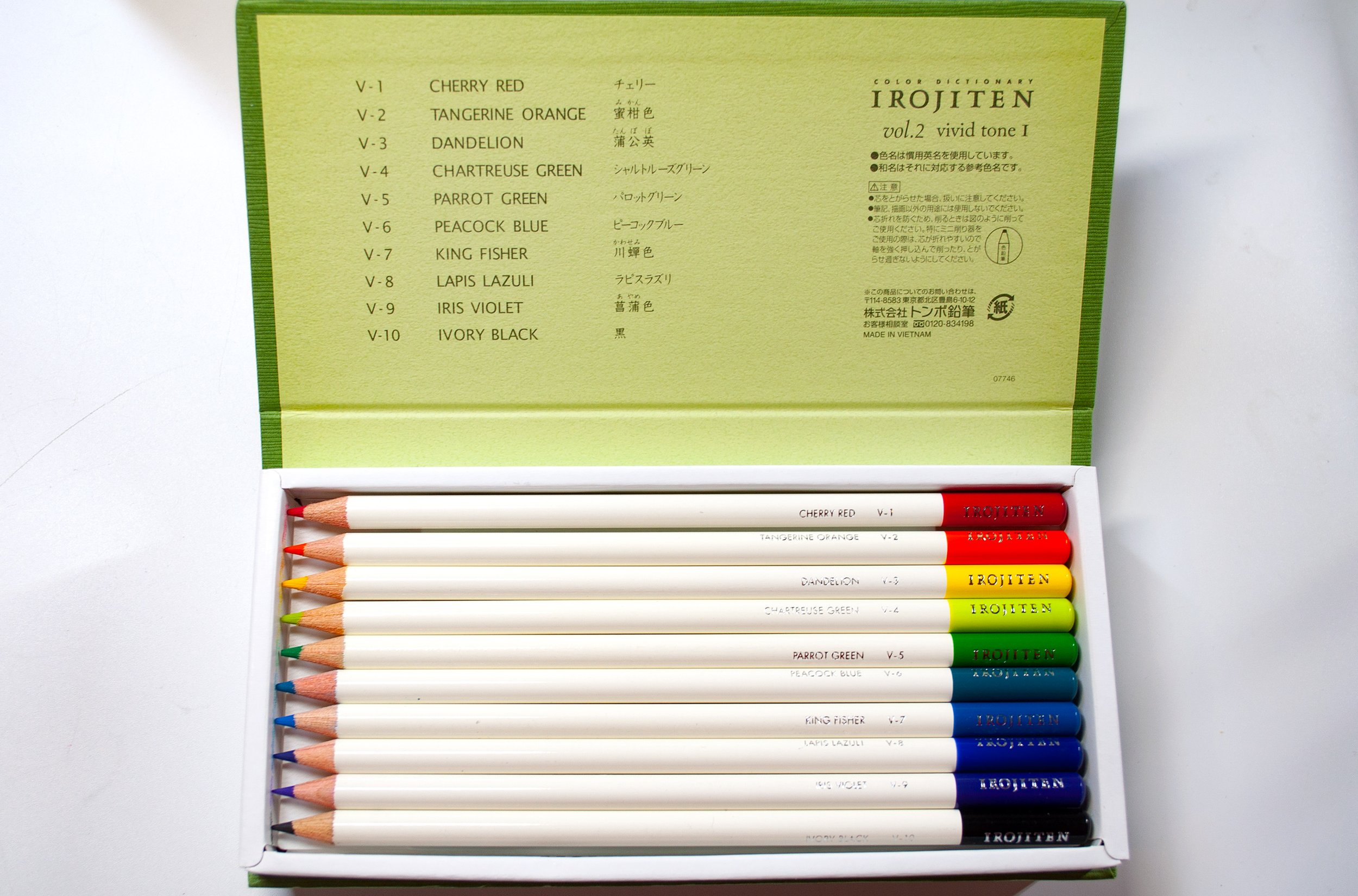 Tombow Irojiten Color Dictionary Review | Tombow Irojiten Colored ...