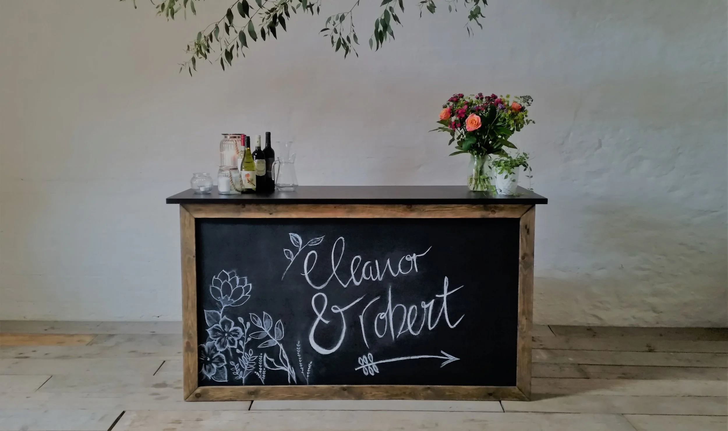 Rustic Wooden Chalkboards & Sign hire - Hopler Wood Co