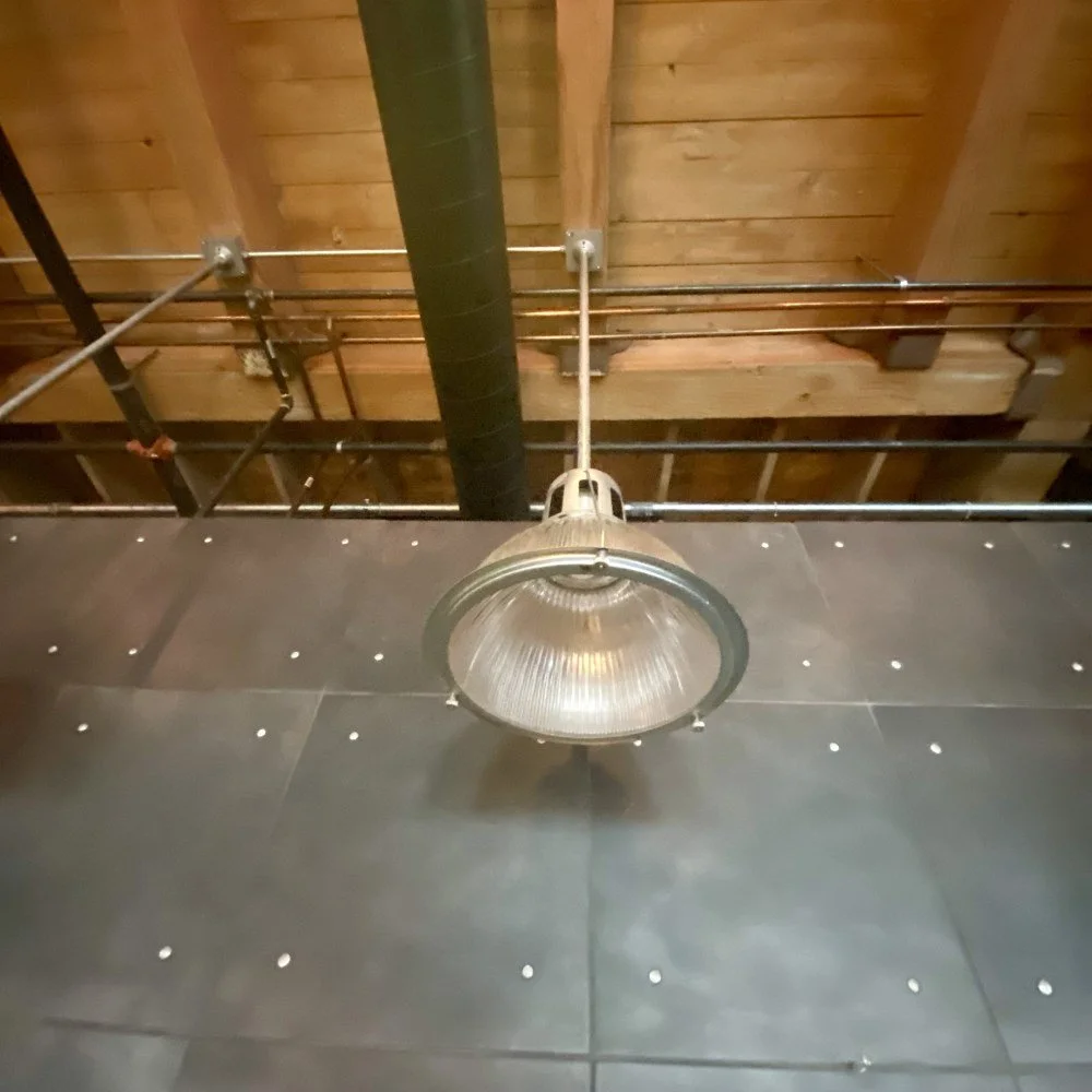 Luxury Used Light Fixtures for Sale — Murco Recycling