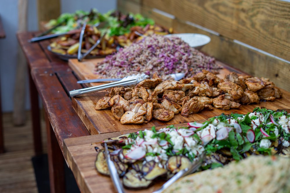 Nutrition for beginner surfers: What are the best foods and beverages ...