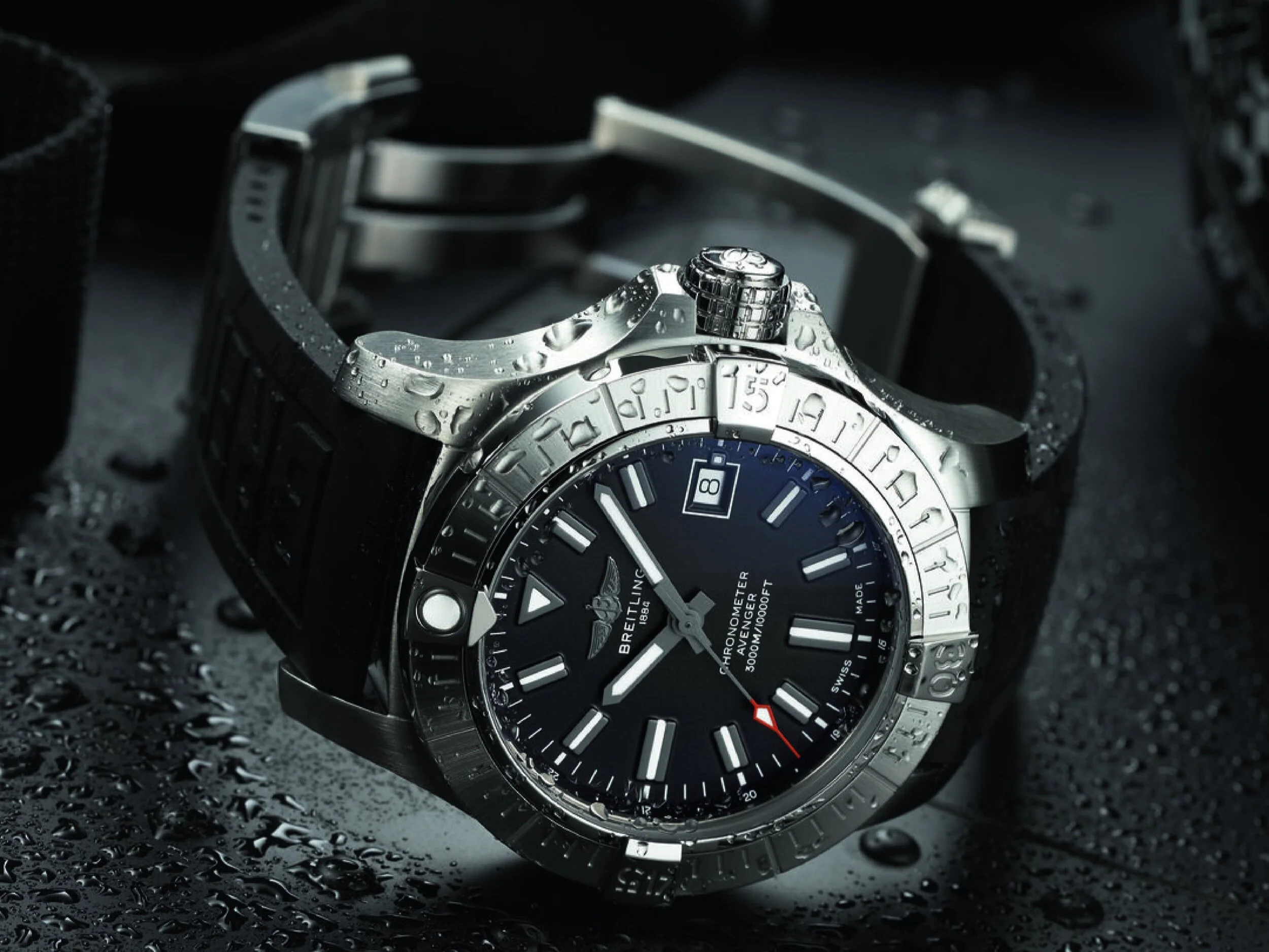 A Guide To Buying A Breitling — The Beaverbrooks Journal