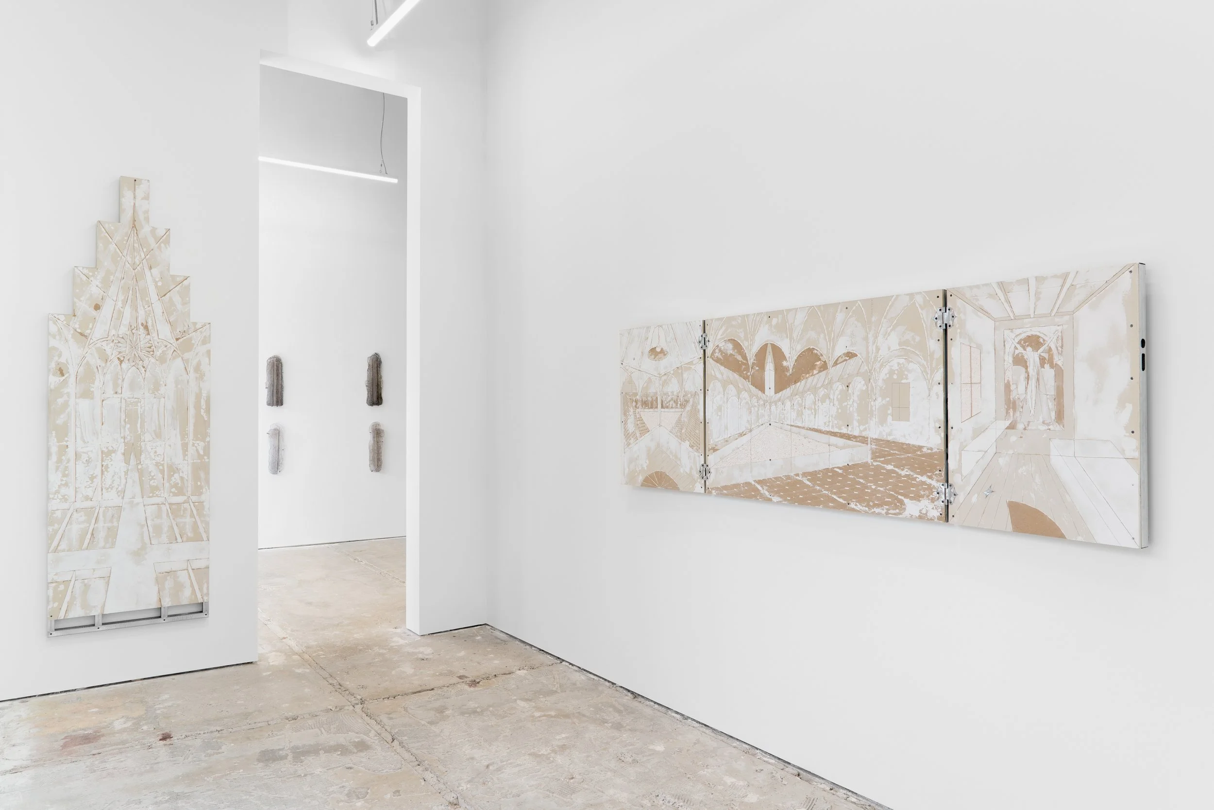 Simon Petepiece - Clearing Corridor Chamber Cave - Sculpture et ...