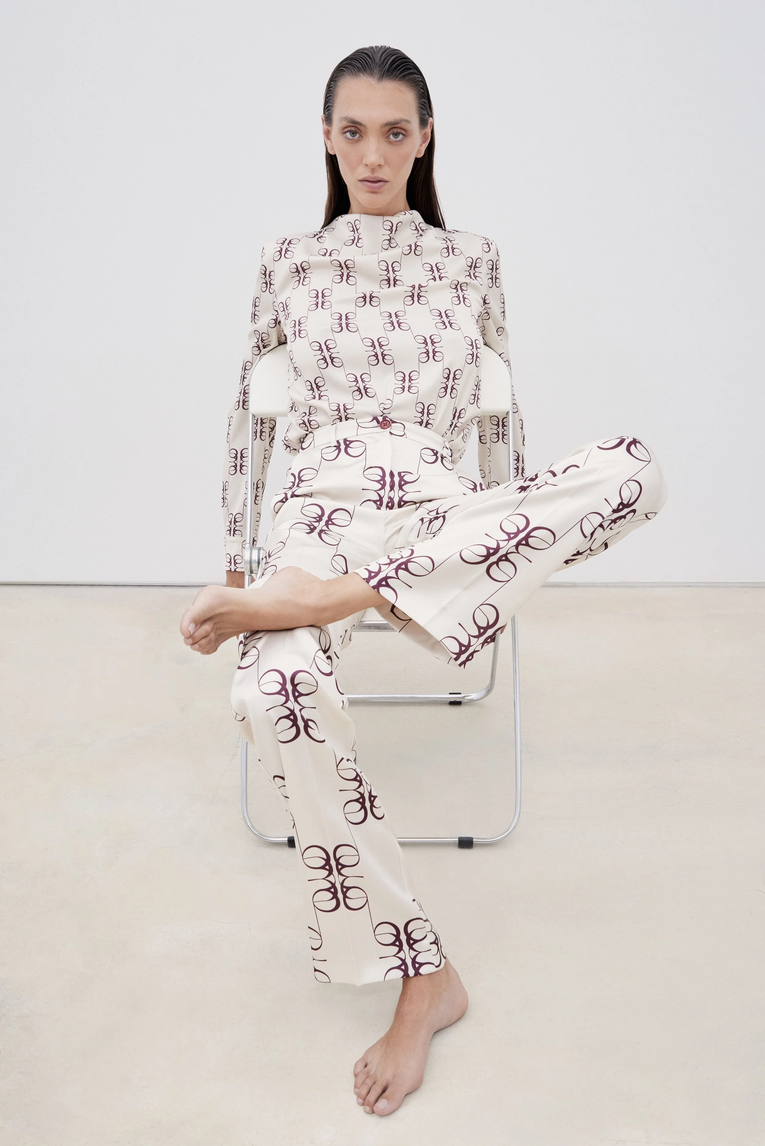 Bleis Madrid Monogram — D' Lab