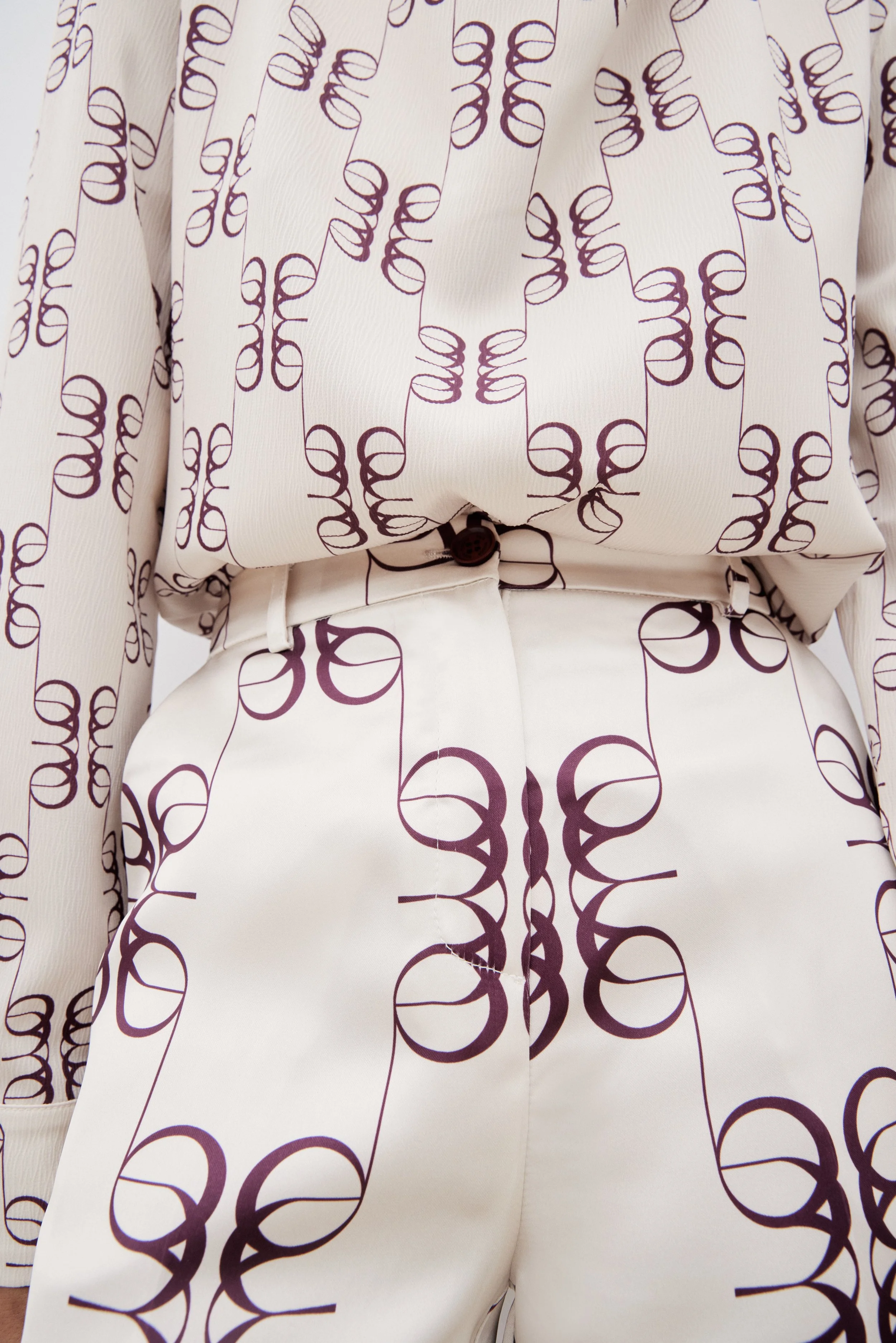 Bleis Madrid Monogram — D' Lab