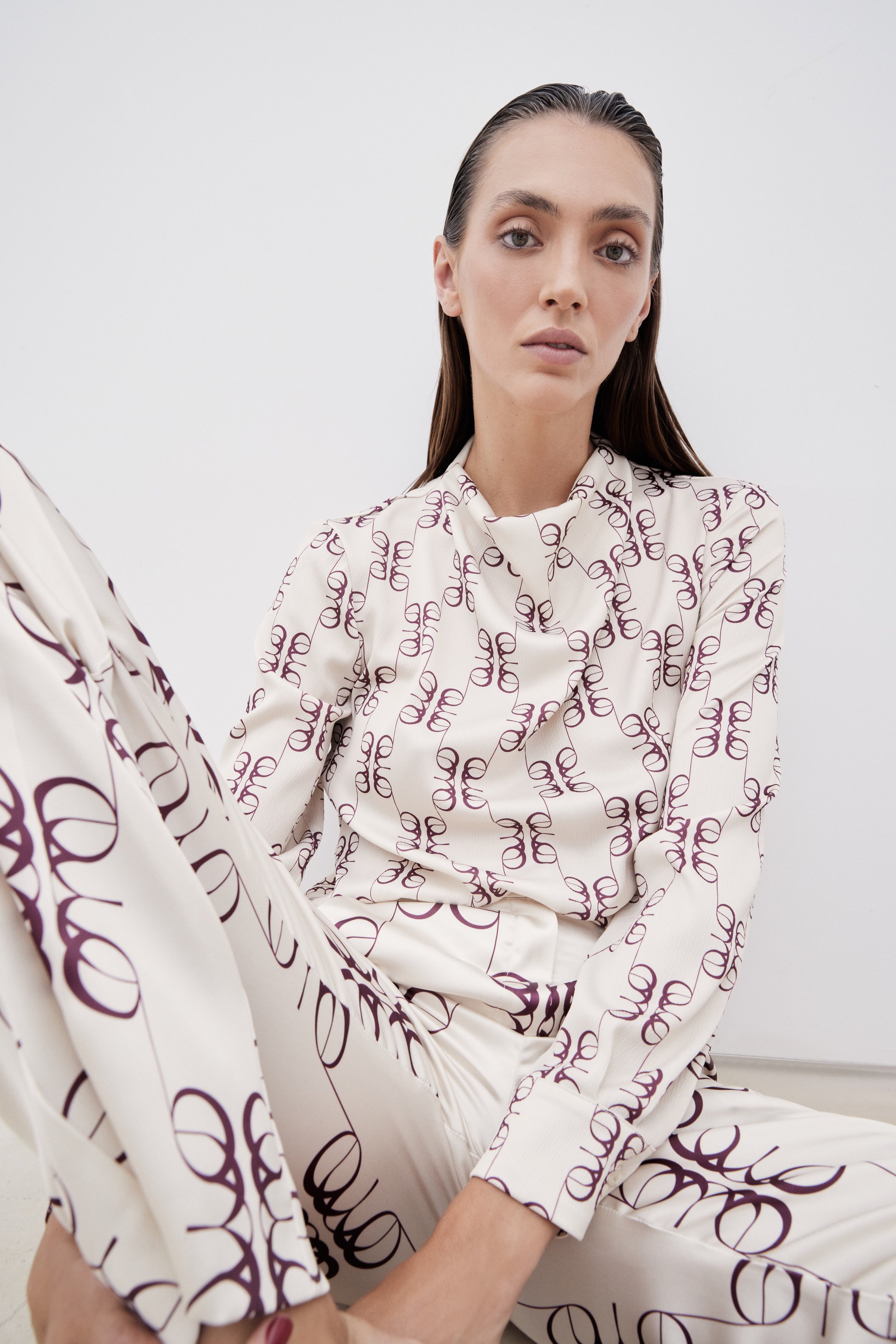 Bleis Madrid Monogram — D' Lab