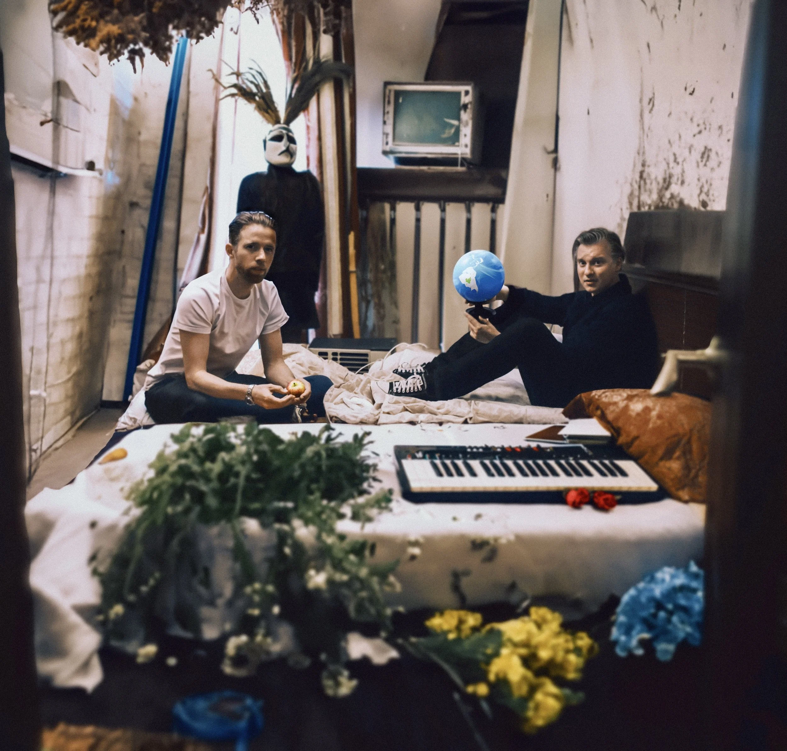 Discover Blue Foundation's mesmerizing electronic dream pop. Explore ...