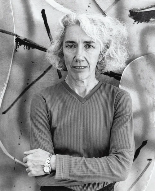 Biography — Elizabeth Murray