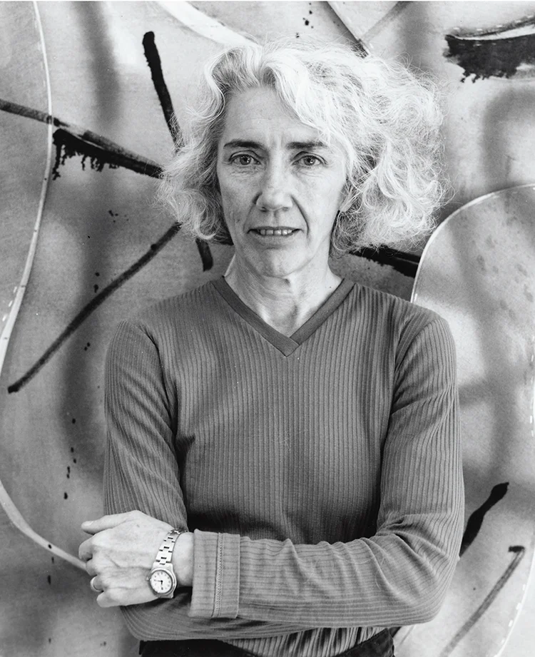 Biography — Elizabeth Murray