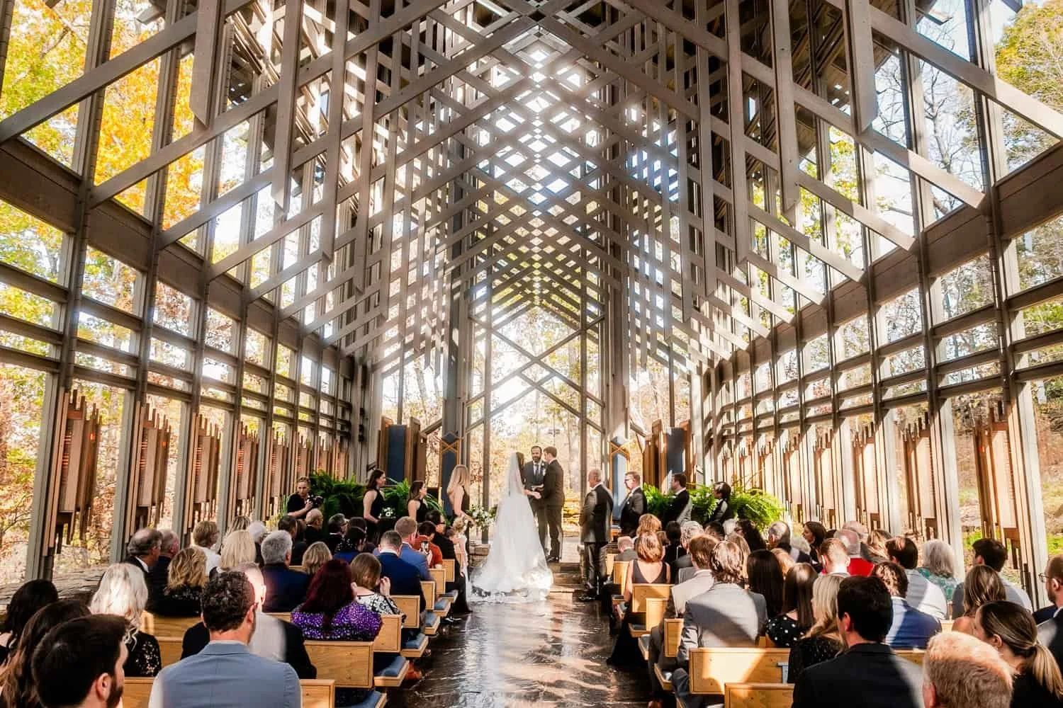 The Ultimate Wedding Day Timeline Guide