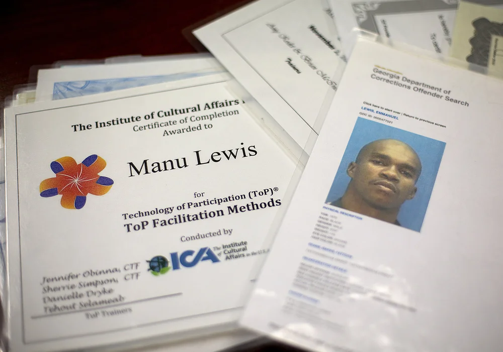 Neighbors: Men's advocate Manu Lewis lives on the frontlines of ...