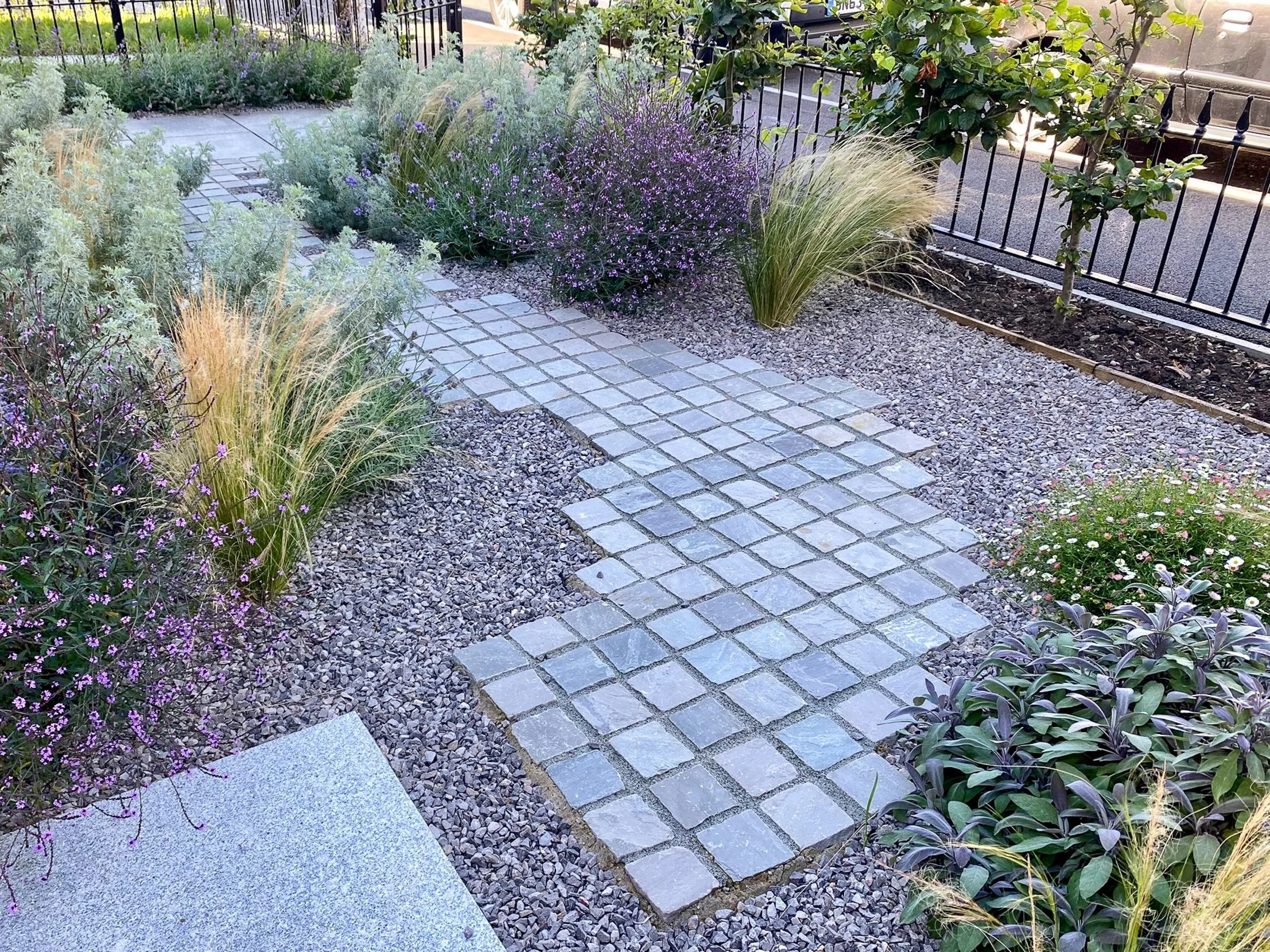 Contemporary Front Garden | Histon, Cambridge — SUPERNATURE GARDEN