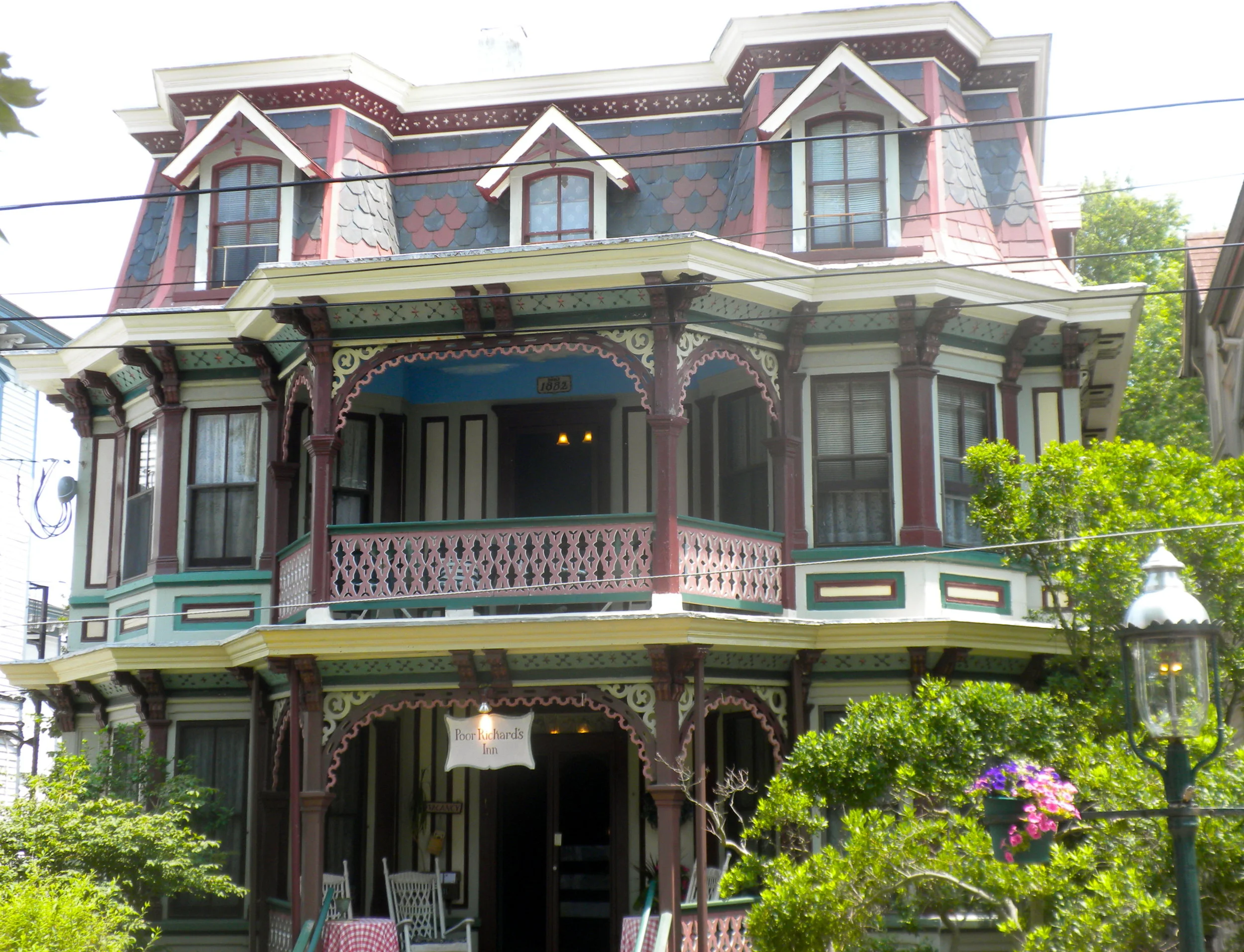 Gingerbread Architecture: It's more than gumdrops and icing sugar ...