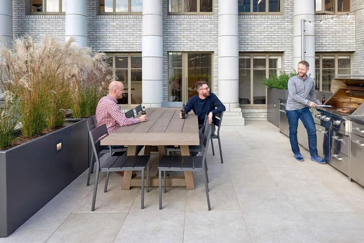 Project Highlight: Power + Light | Design Ideas for the Built World