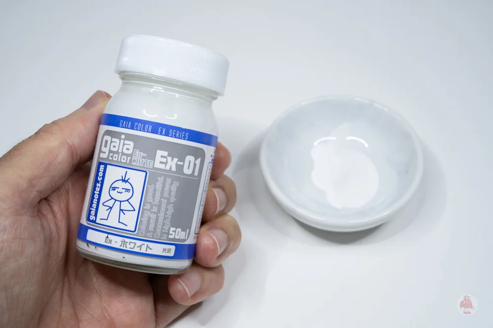 Contrast Paints for a Lens Effect Tutorial — Paint on Plastic