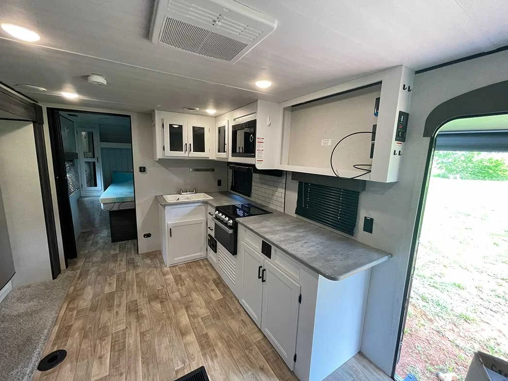 Used 2022 Keystone Travel Trailer RV HIDEOUT 250BH | No Credit Campers