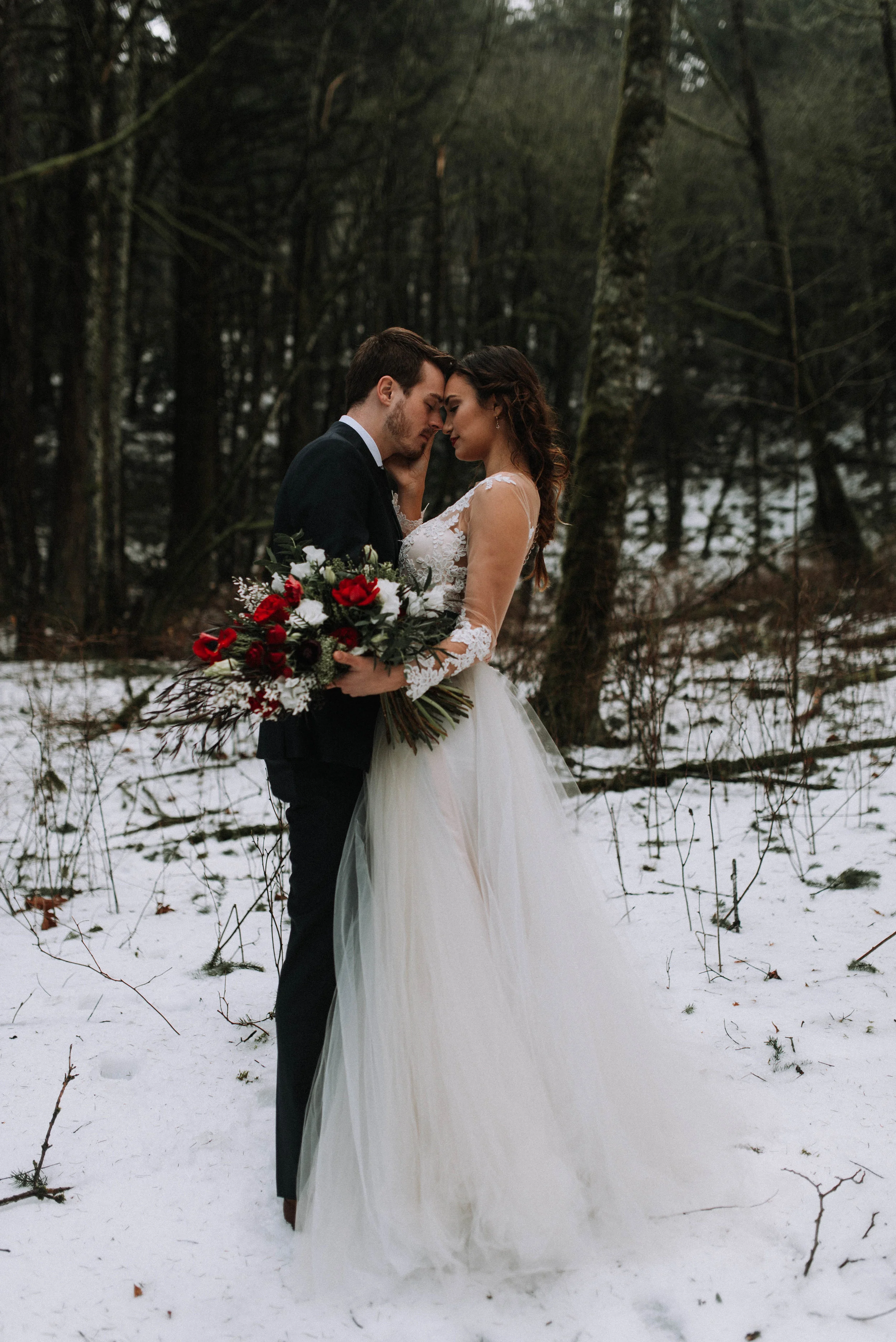 Columbia River Gorge Styled Shoot | Bridal Photos | Multnomah Falls ...
