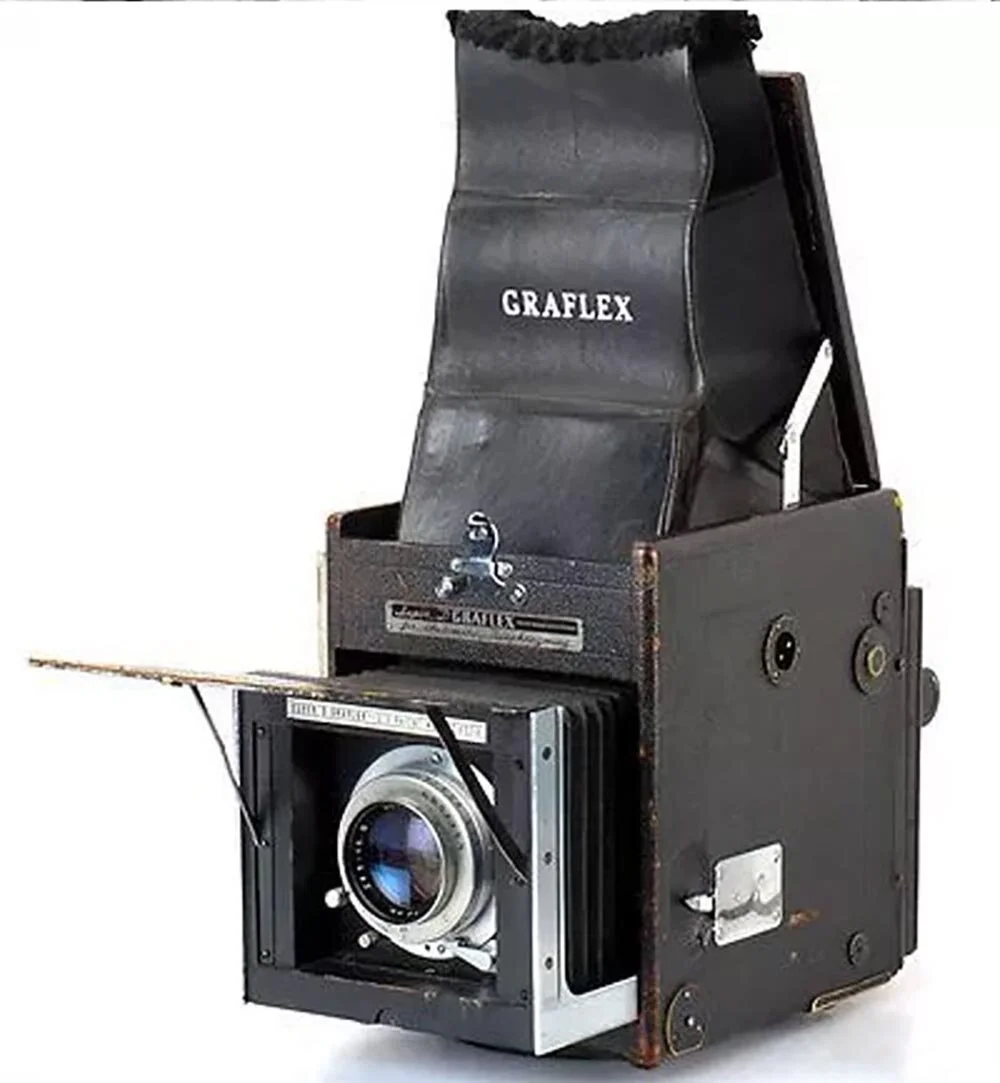 The Most Famous Photos in the World and the Cameras that Captured them ...