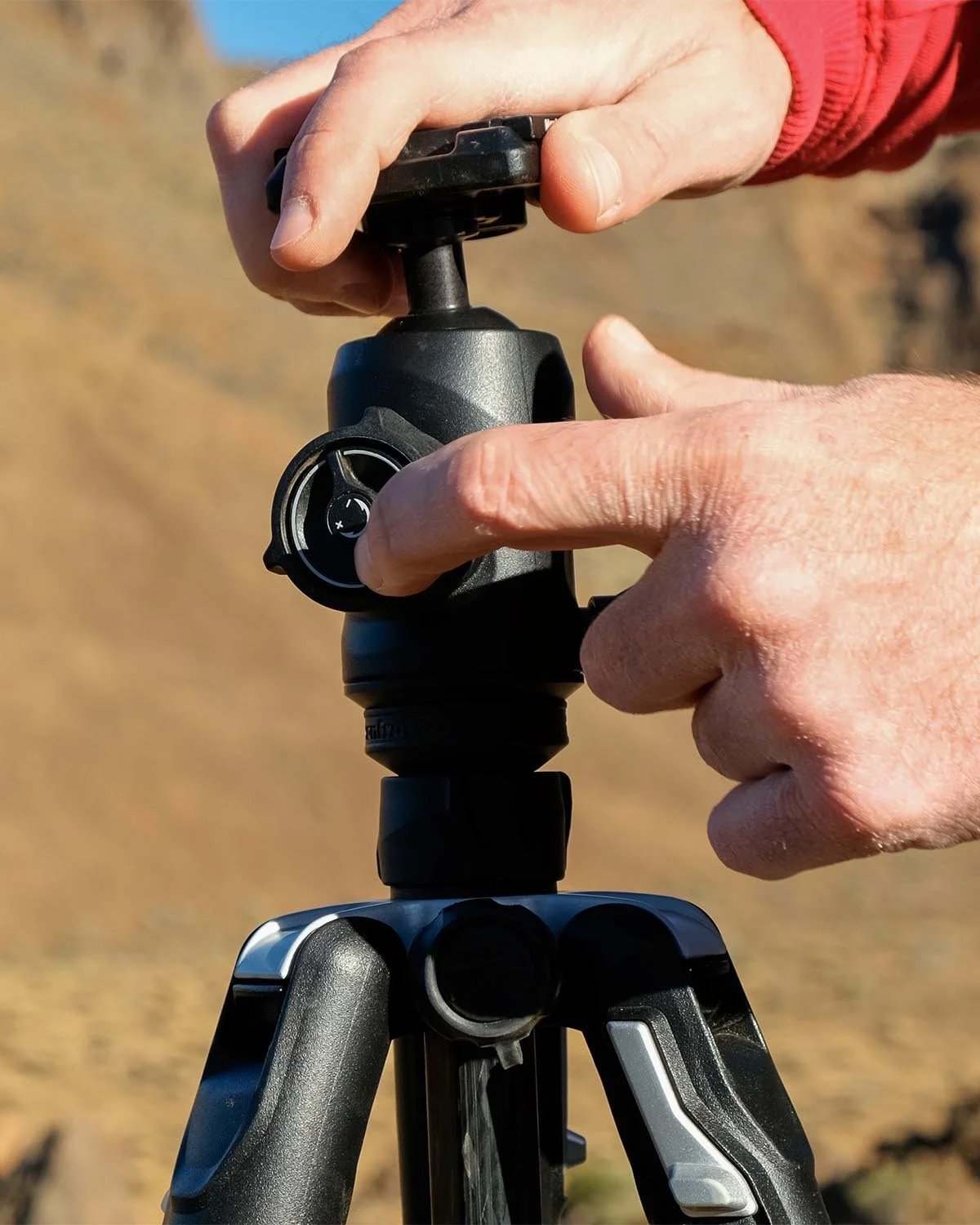 Carbon fiber tripods - £90 vs £300 – Is it worth paying more? — The ...