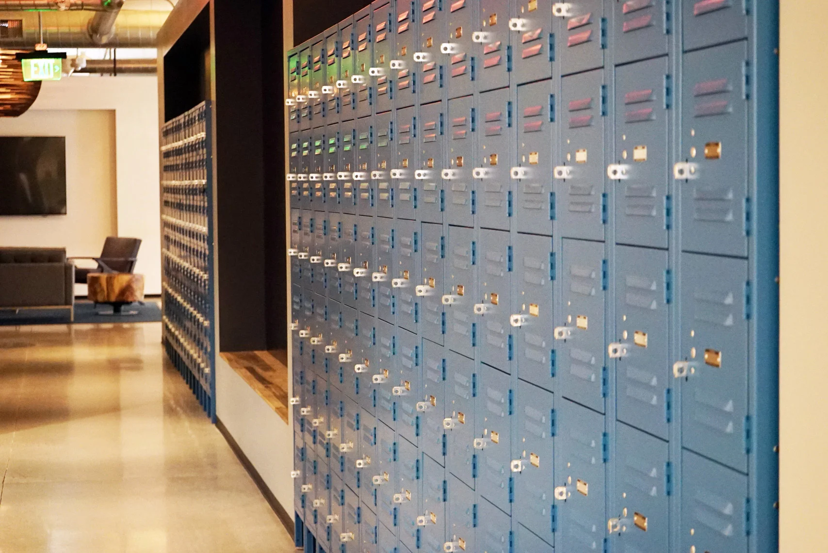 office :: — StudioLEMONADE