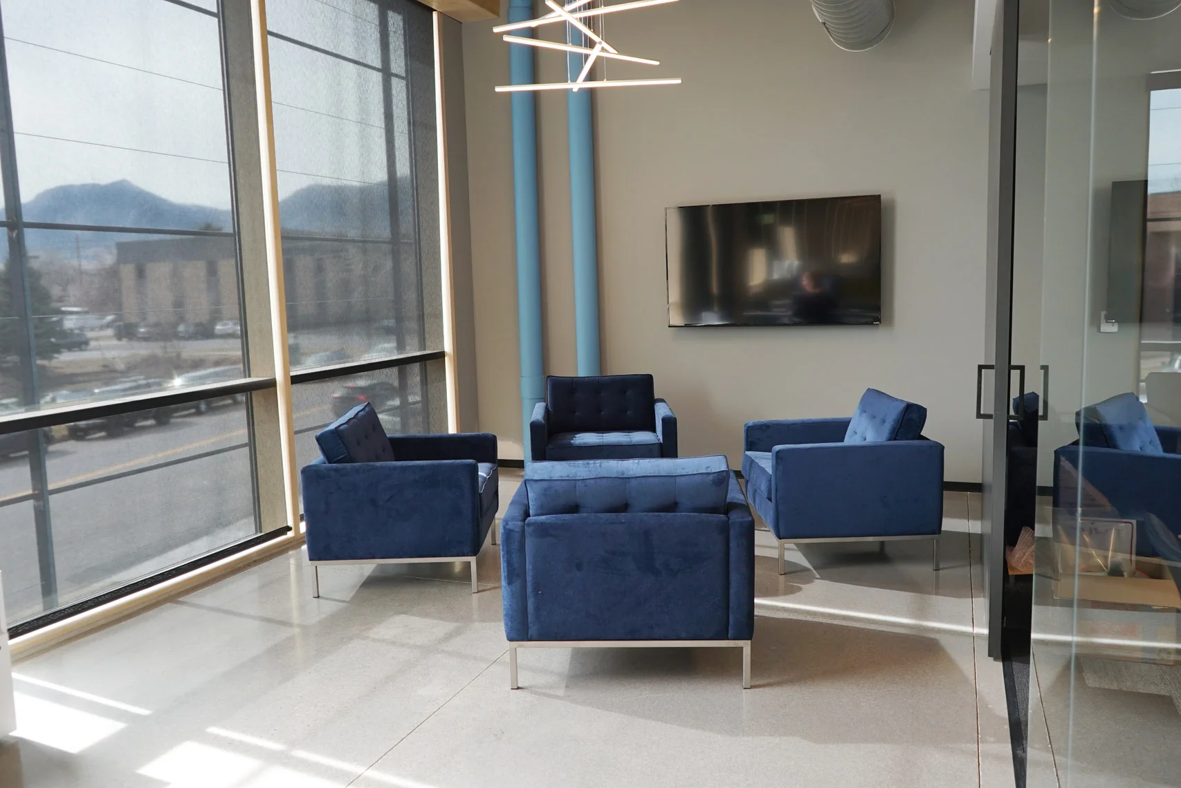 office :: — StudioLEMONADE