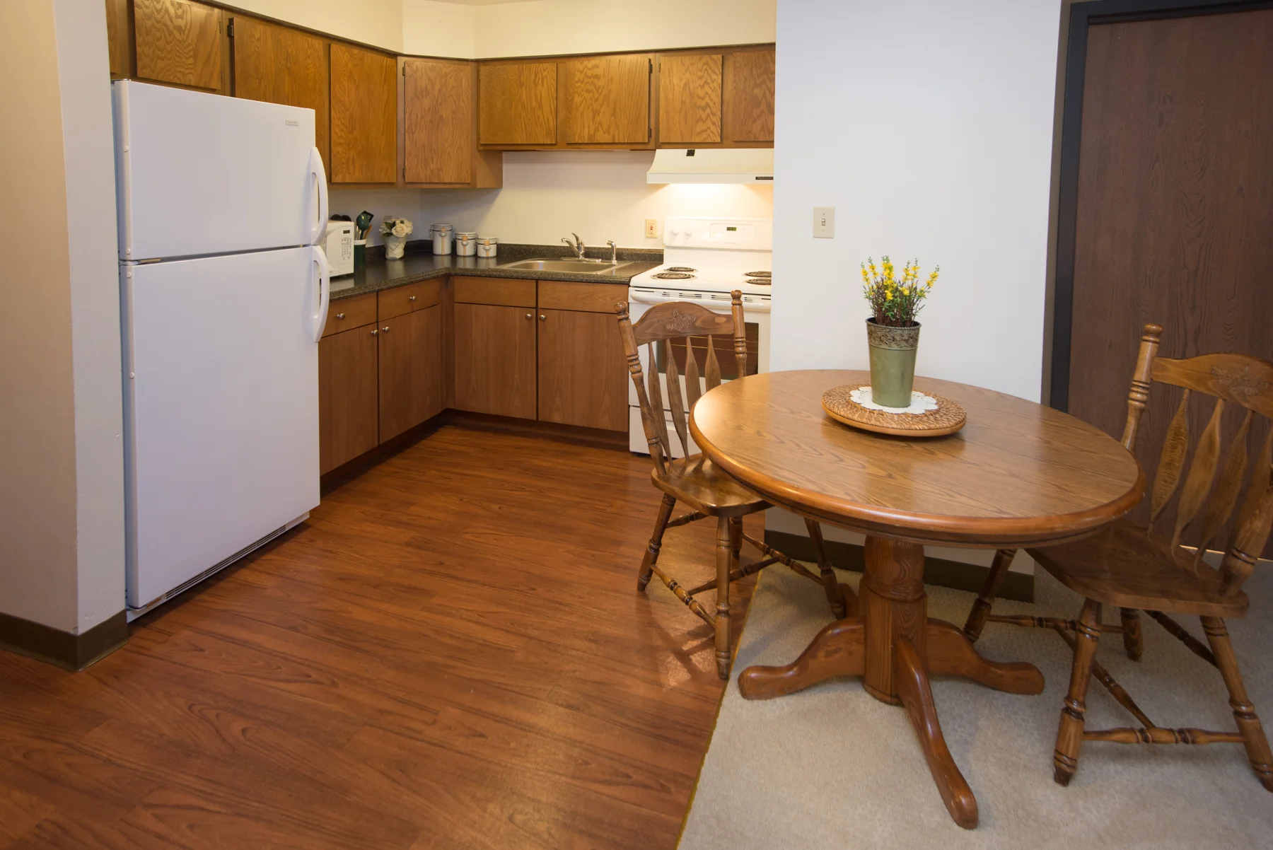 Photos — Rose Apartments