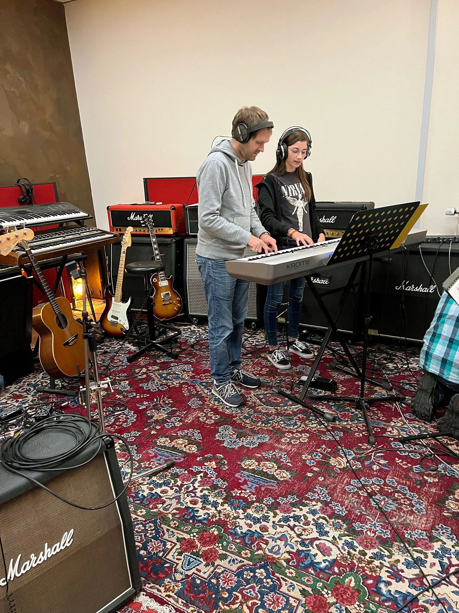 Schulband „Real Noise“ im Tonstudio — Heinrich-Roth-Realschule plus
