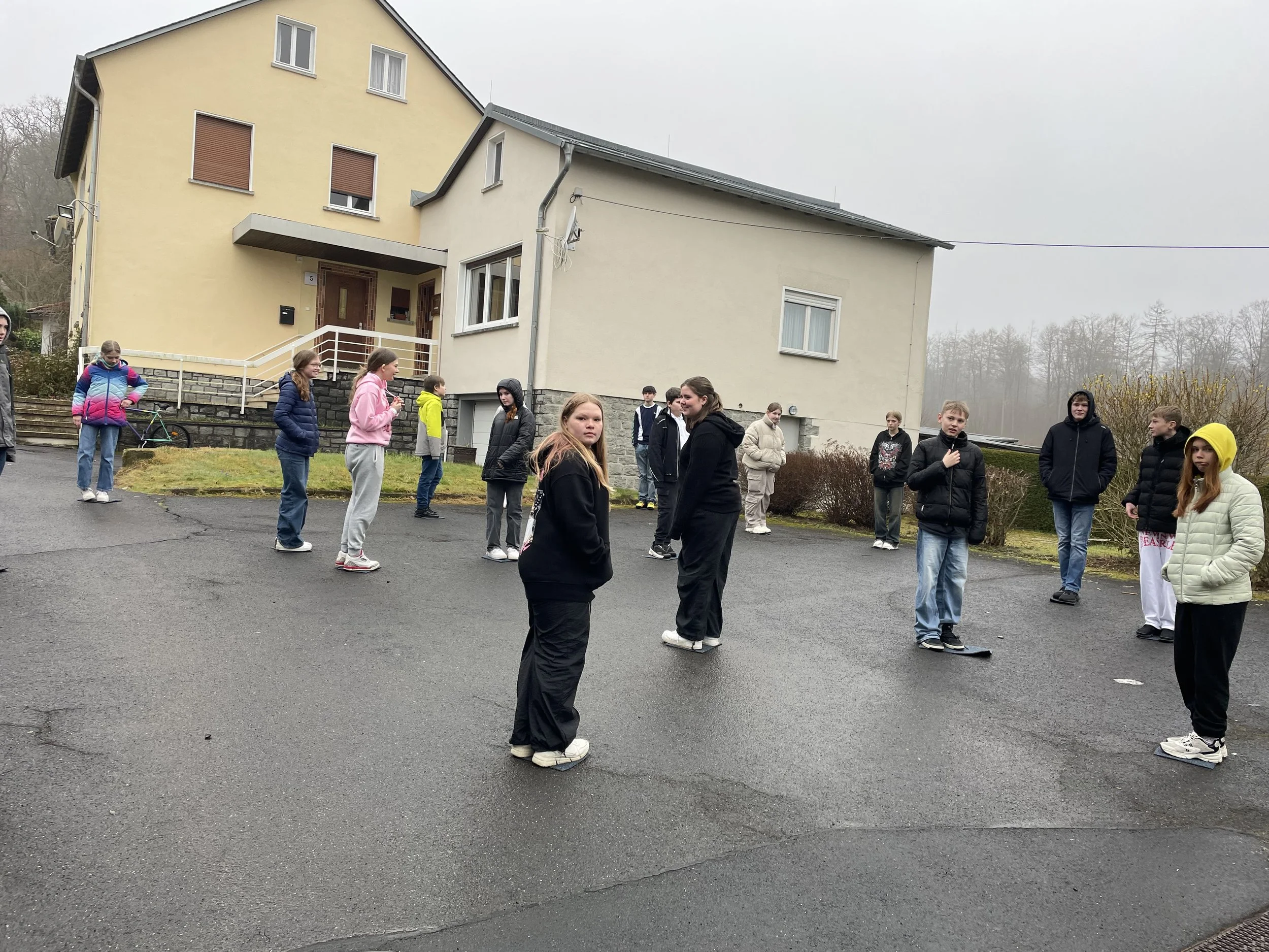 Sozialkompetenz und Persönlichkeitsentwicklung im Fokus — Heinrich-Roth ...