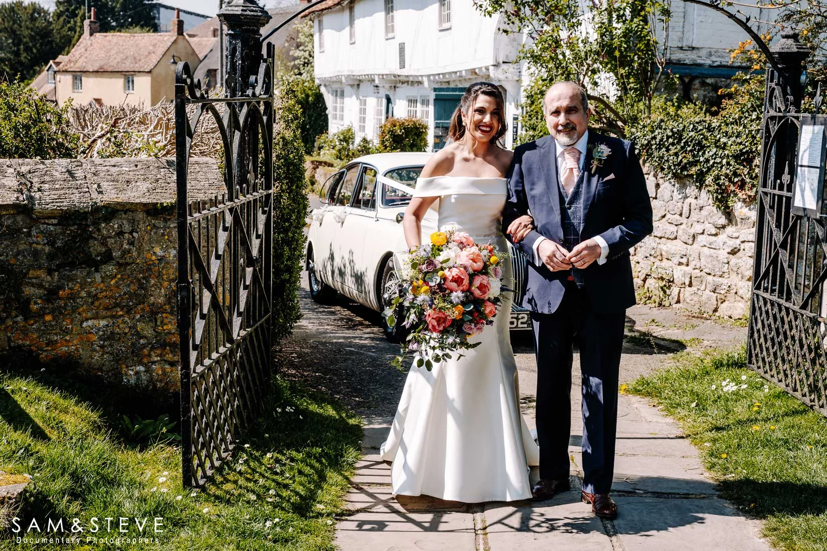 Notley Tythe Barn Wedding Photography: Josie and Rick