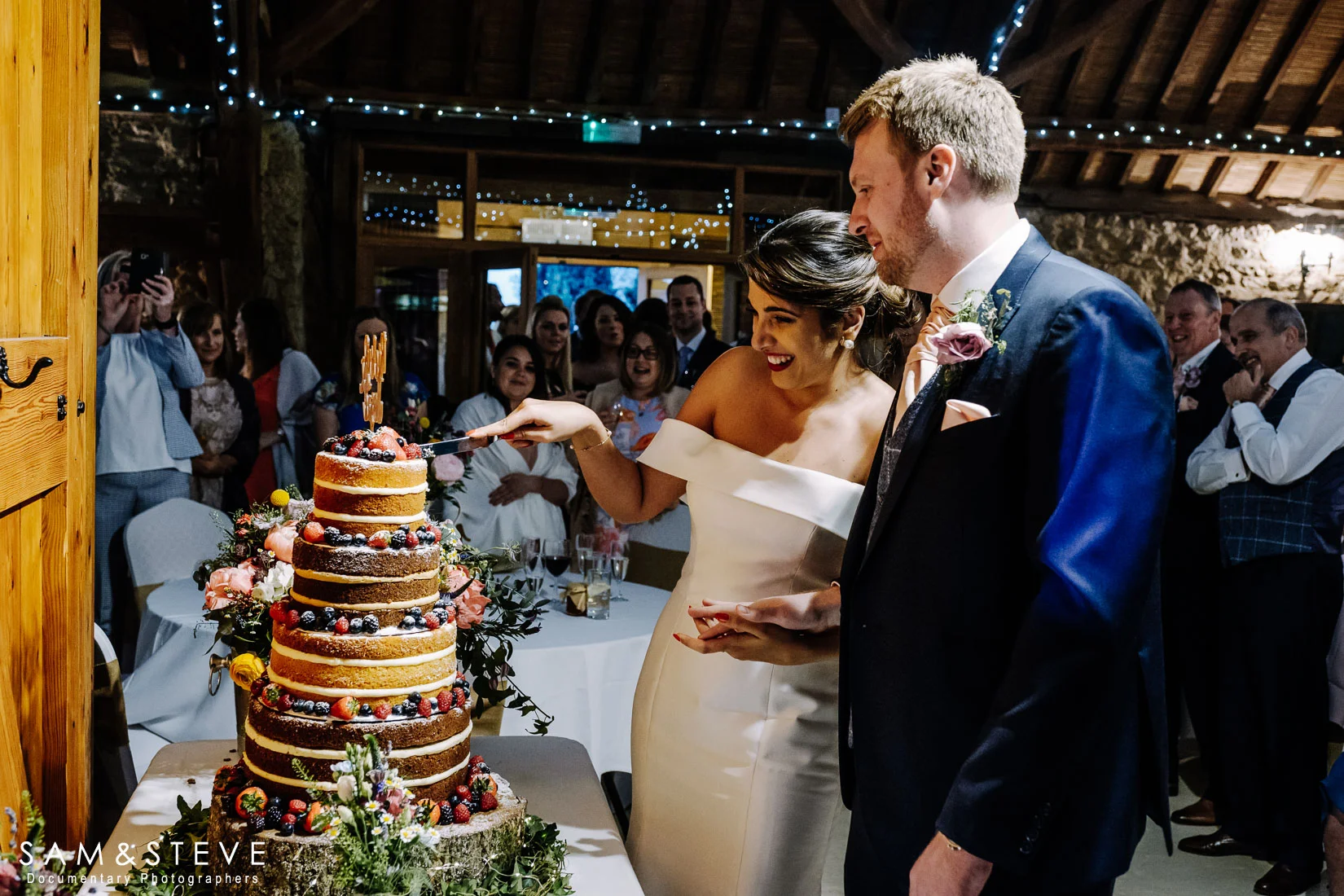 Notley Tythe Barn Wedding Photography: Josie and Rick