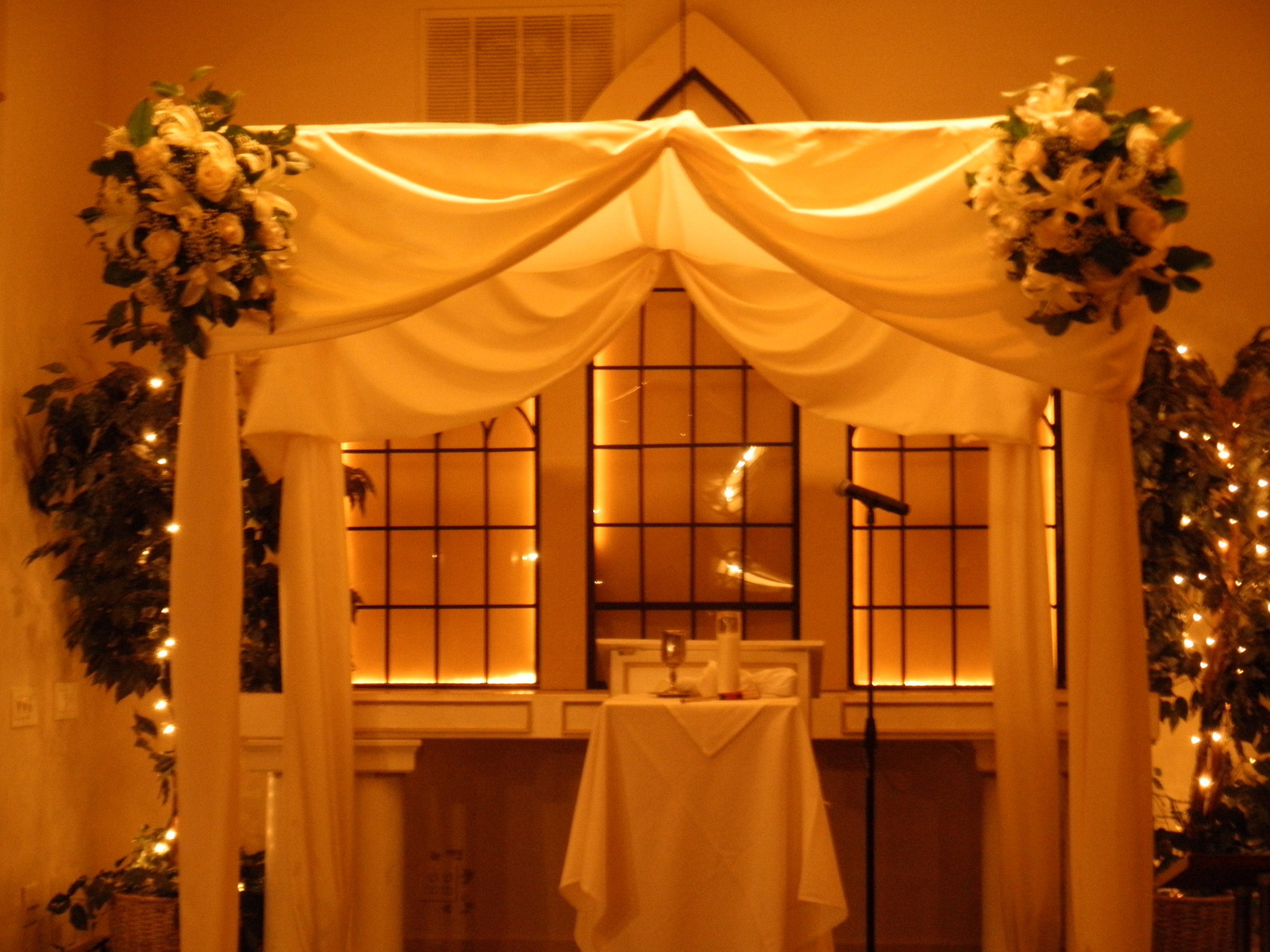 Our Rooms and Grounds — The Historic Old Bermuda Inn