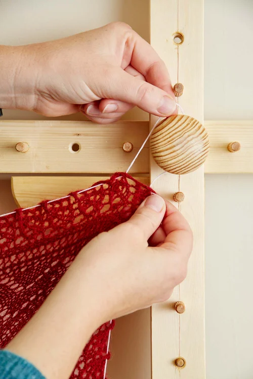 How to... Use a Hap Blocking Frame — Arnall-Culliford Techniques