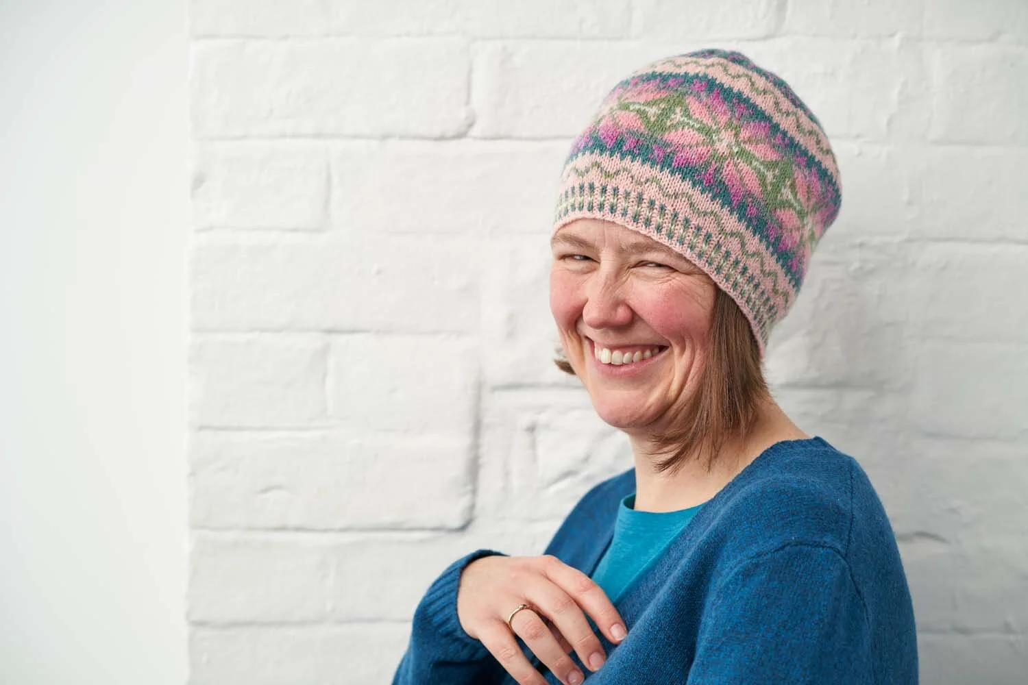 Catching Floats in Stranded Colourwork Knitting (Two Video Tutorials ...