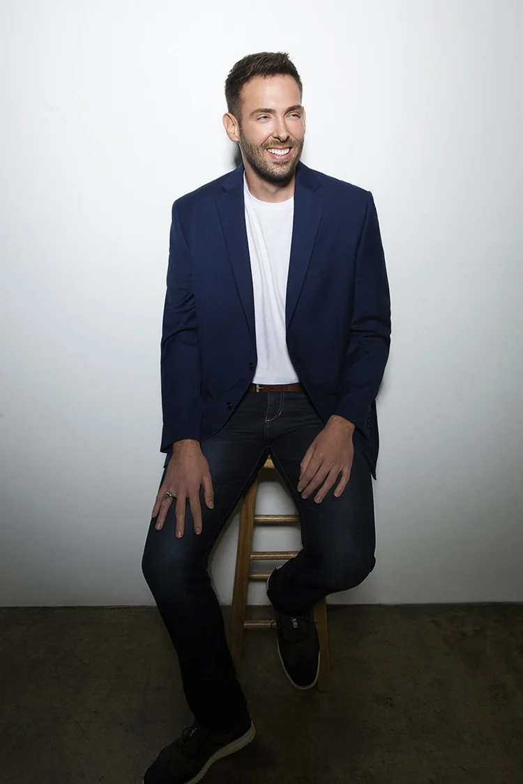 Psychic Medium & Spiritual Messenger